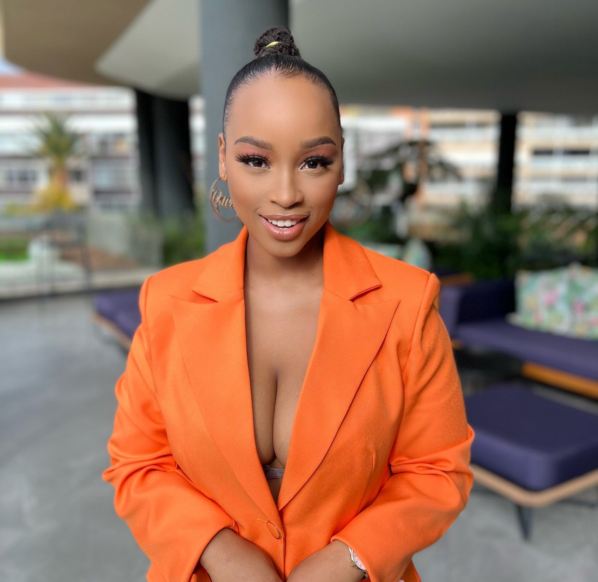 Yonela 🧡 on Twitter: "😊"