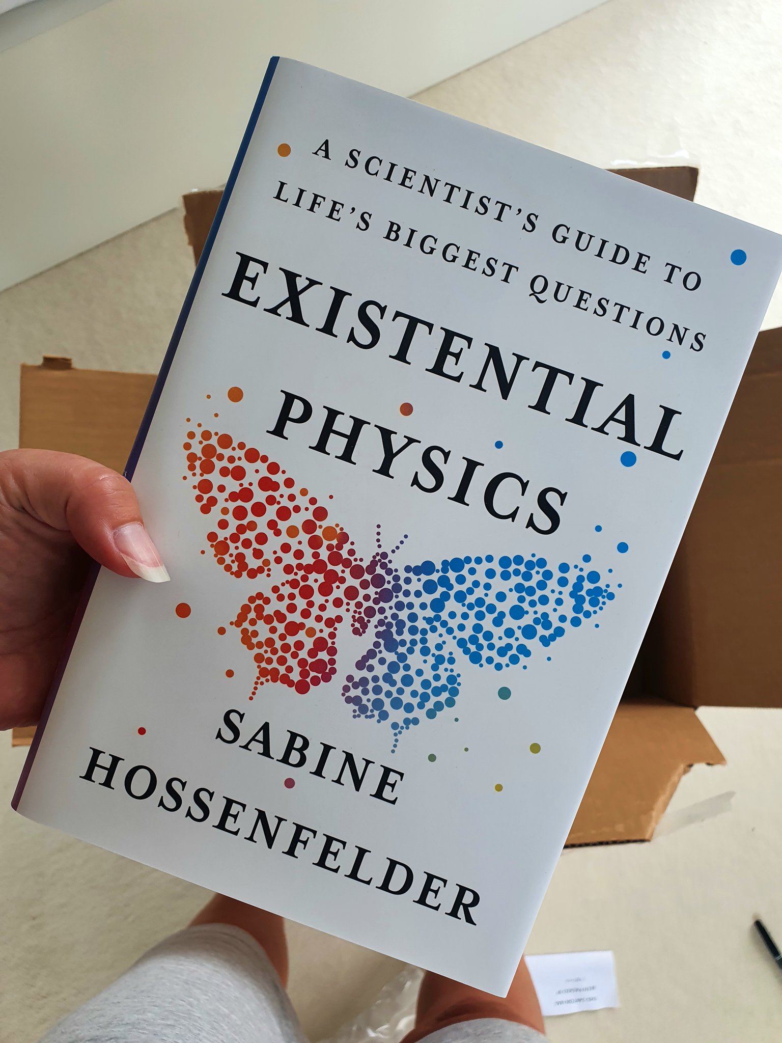 Sabine Hossenfelder on Twitter: "This is the US Edition of my new book "Existential Physics" It ...