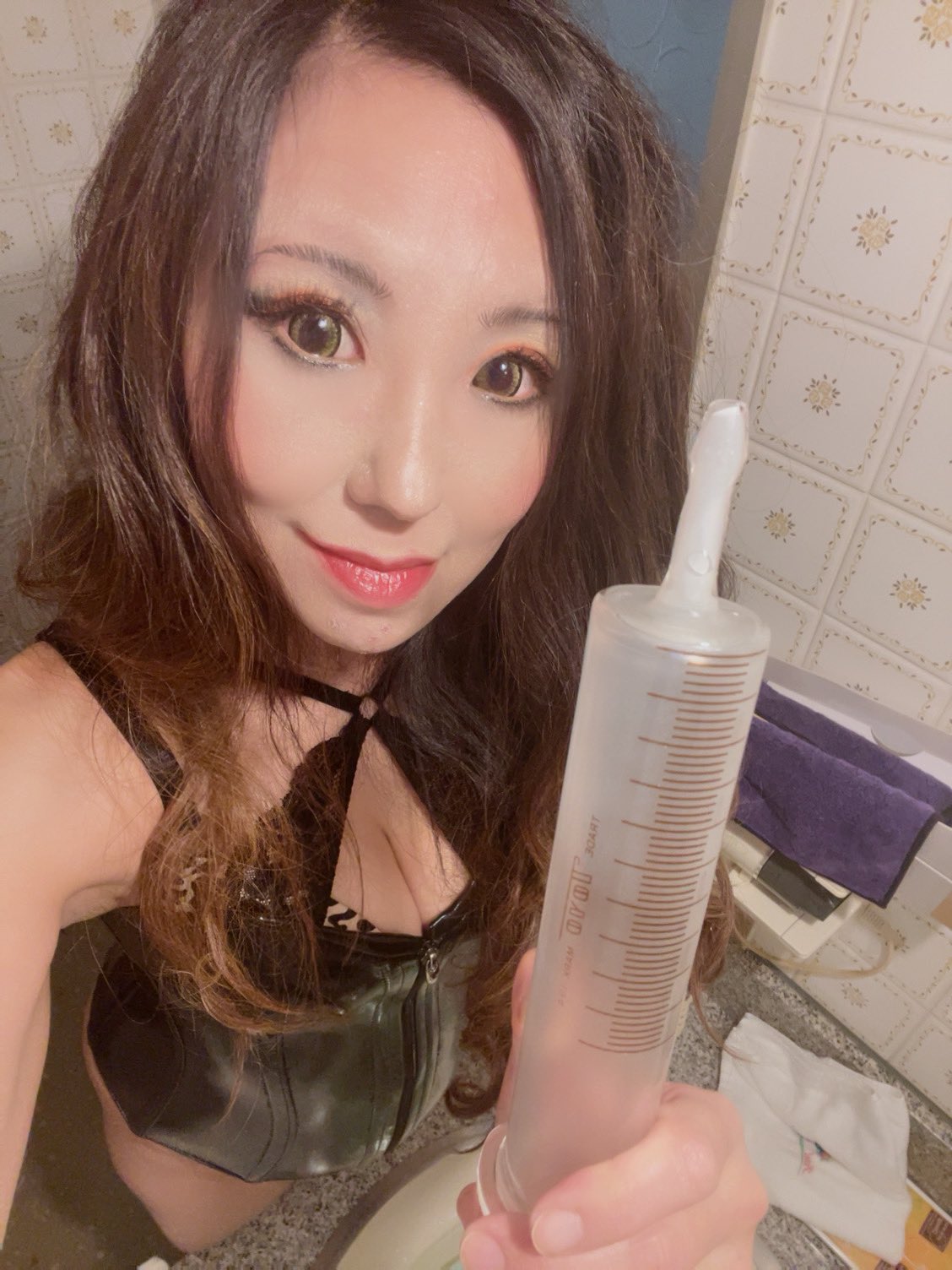 華乃女王様🌹🐝Mistress Kano.. on Twitter: "淫楽調教なう https://t.co/wLWqJoHfBa" / Twitter