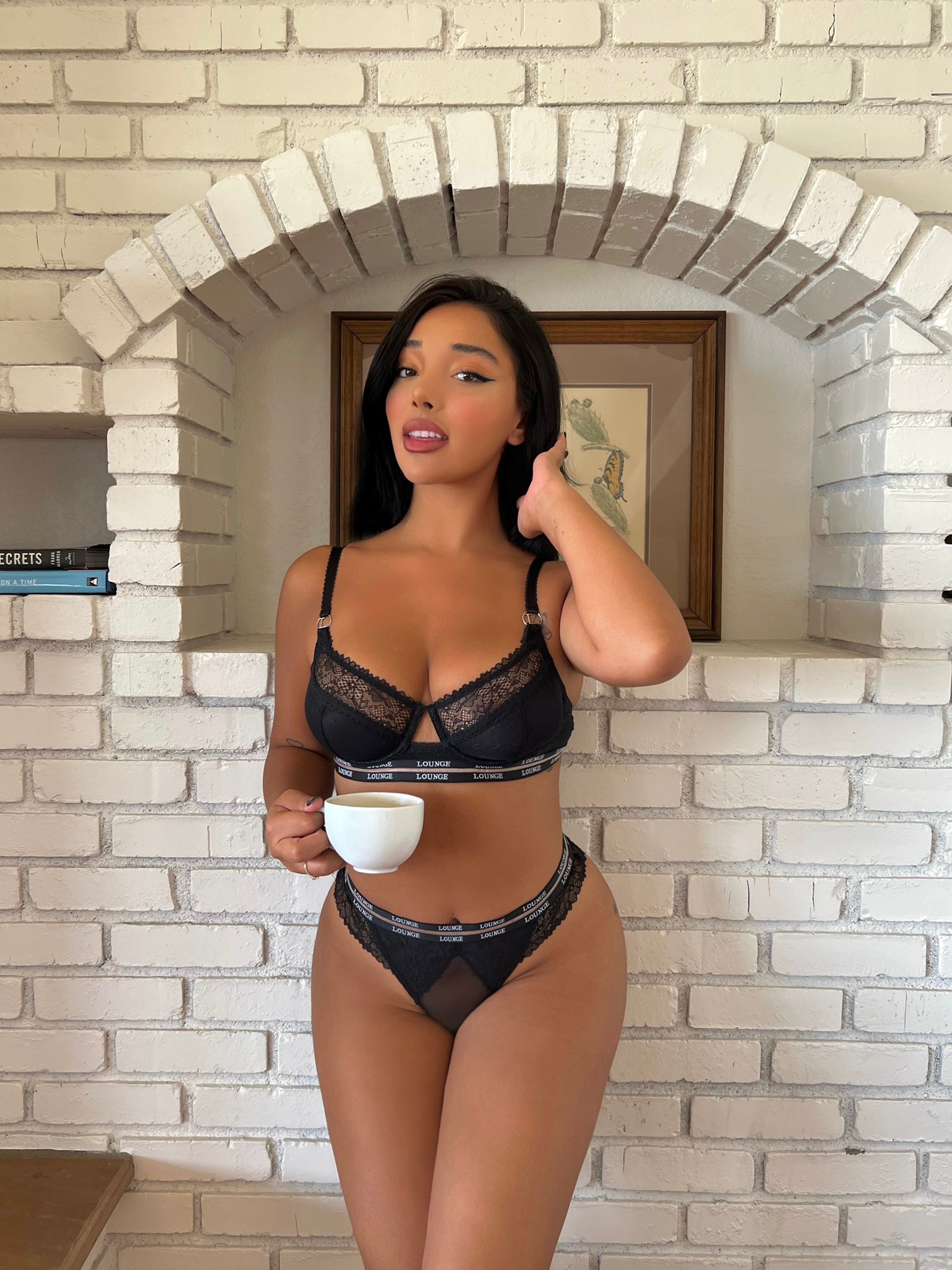 Kiara Marie on Twitter: "Happy Monday https://t.co/mxzJ29zpdl" / Twitter