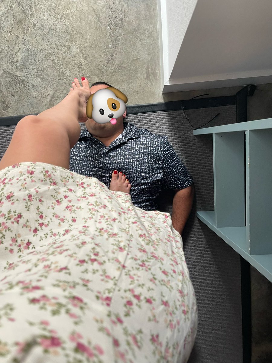 When feet are god… Princess Violette🍓 @themissviolette