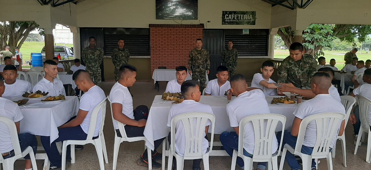 Colombia Estéreo On Twitter Soldados Orgánicos Del Primer Contingente