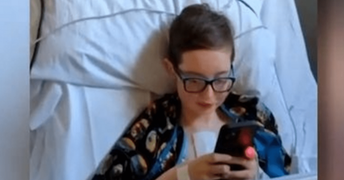 Cretalive.gr on Twitter: "Ήρωες της Marvel έκαναν έκπληξη σε 13χρονο ασθενή https://cretalive.gr ...