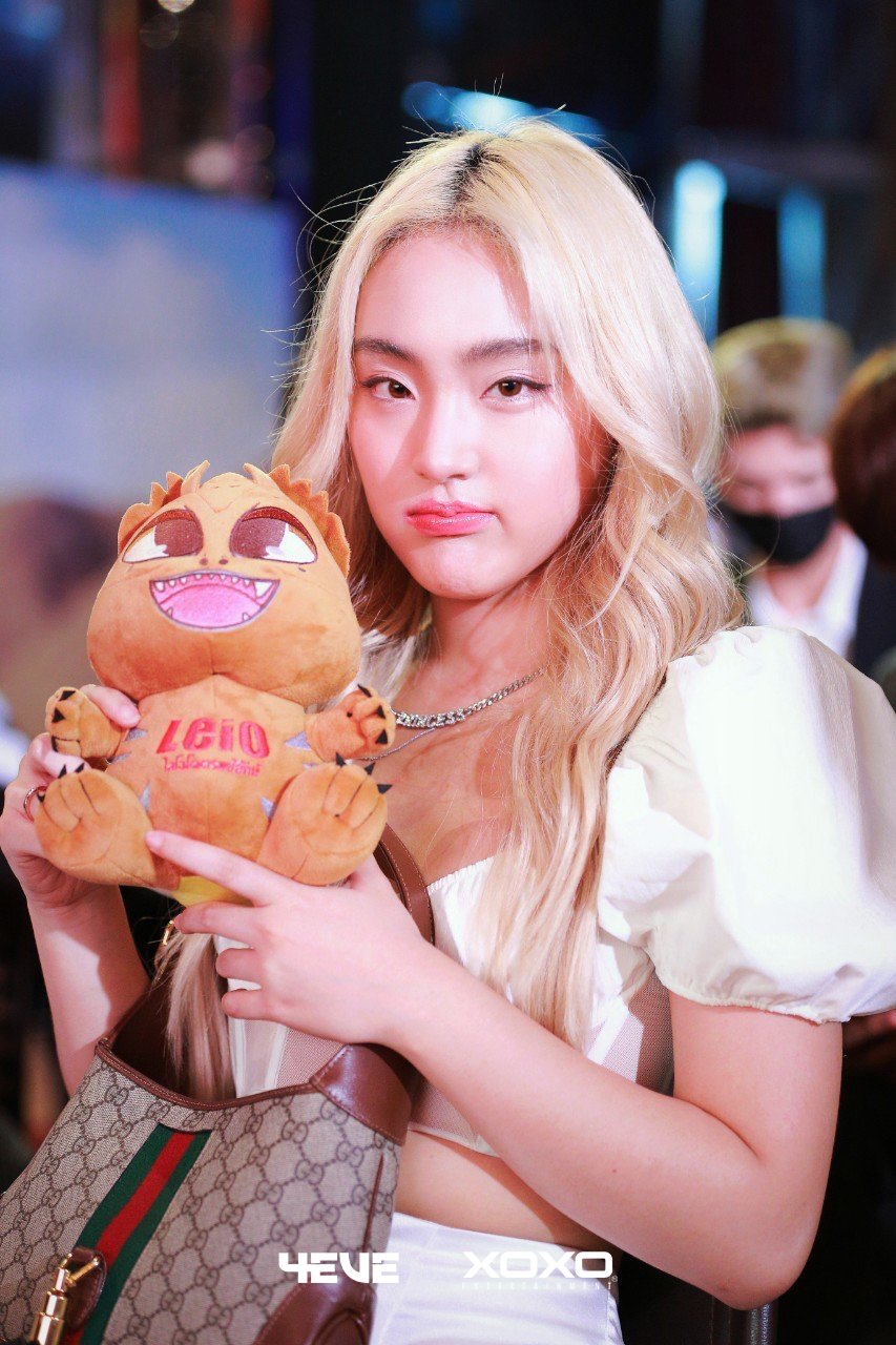 4EVE_Official on Twitter: "#4EVExLeio #4EVE https://t.co/fxz2UGbbjF" / Twitter