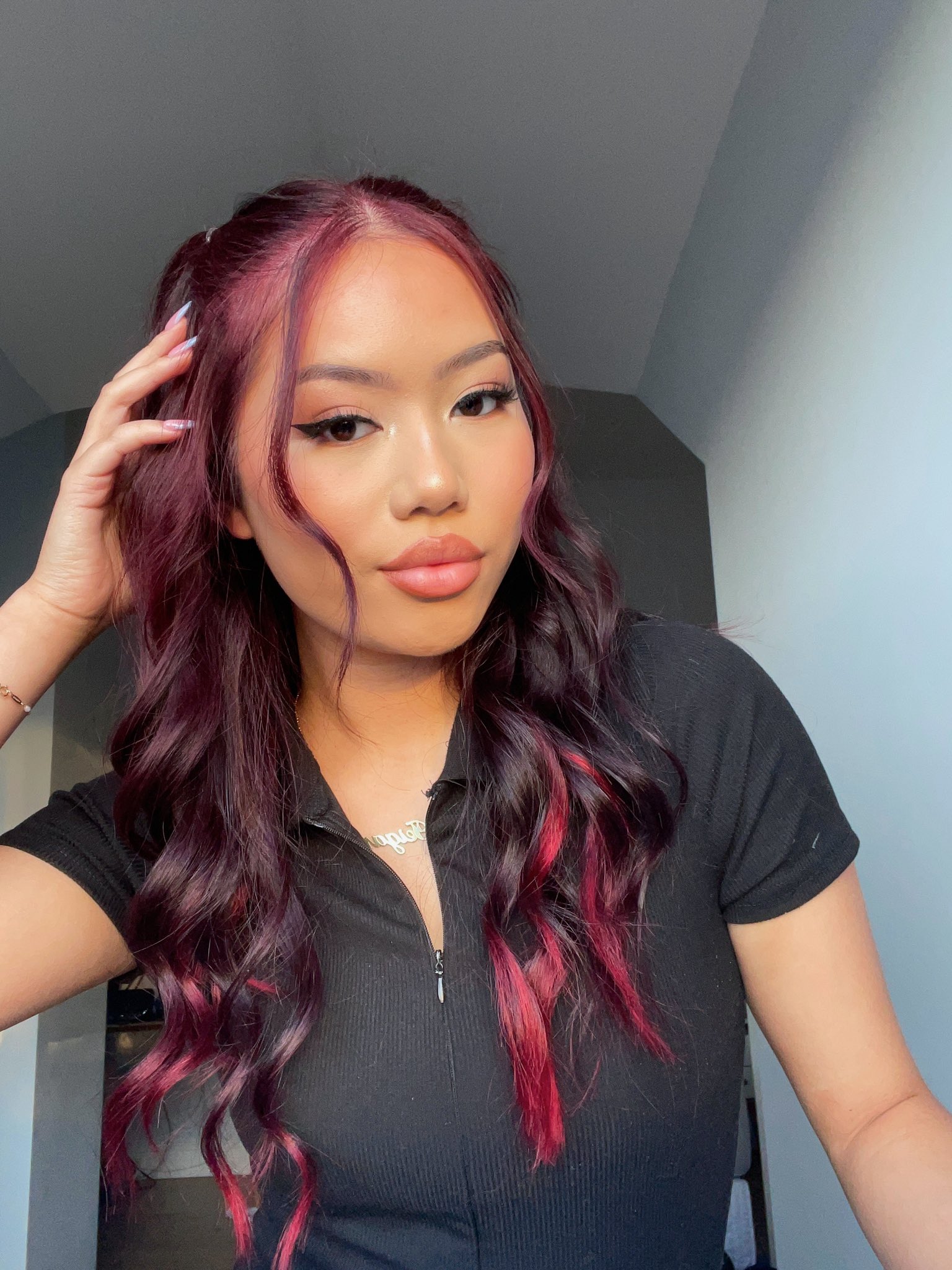 Dark Red Hair On Hispanic