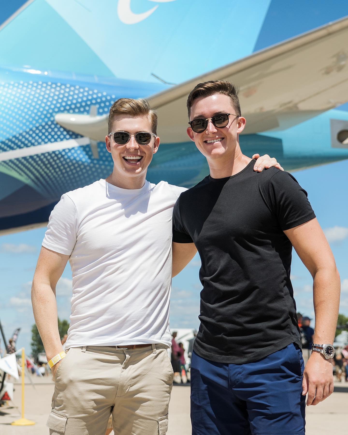 Sam Eckholm on Twitter: "Had a blast holding a Meet & Greet at @EAA Oshkosh this week! 🙌🏼 Its ...