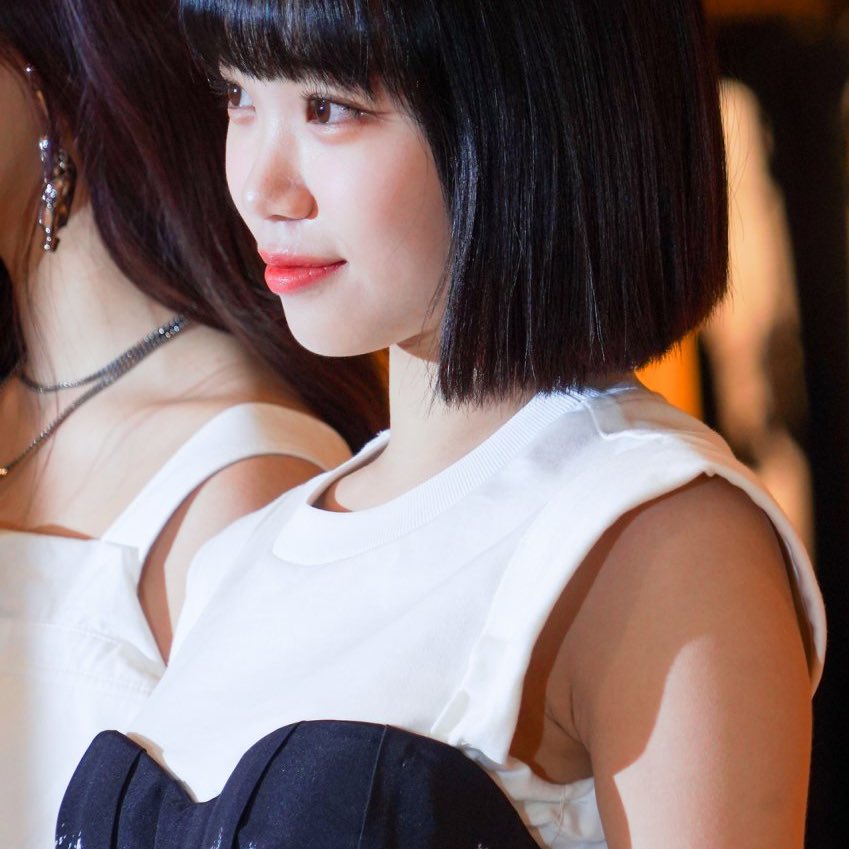 Kim Chae-won - LE SSERAFIM 🇰🇷 𝘼𝙧𝙢𝙥𝙞𝙩 𝙂𝙖𝙡𝙡𝙚𝙧𝙮 💎 @armpit_gallery