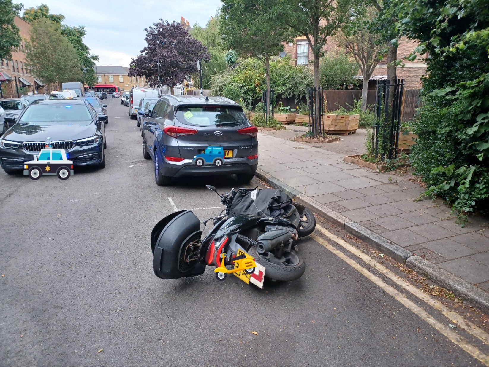 Violent Crime Taskforce on Twitter: "#Syndicate5 safely stopped a stolen moped in @MPSIslington ...
