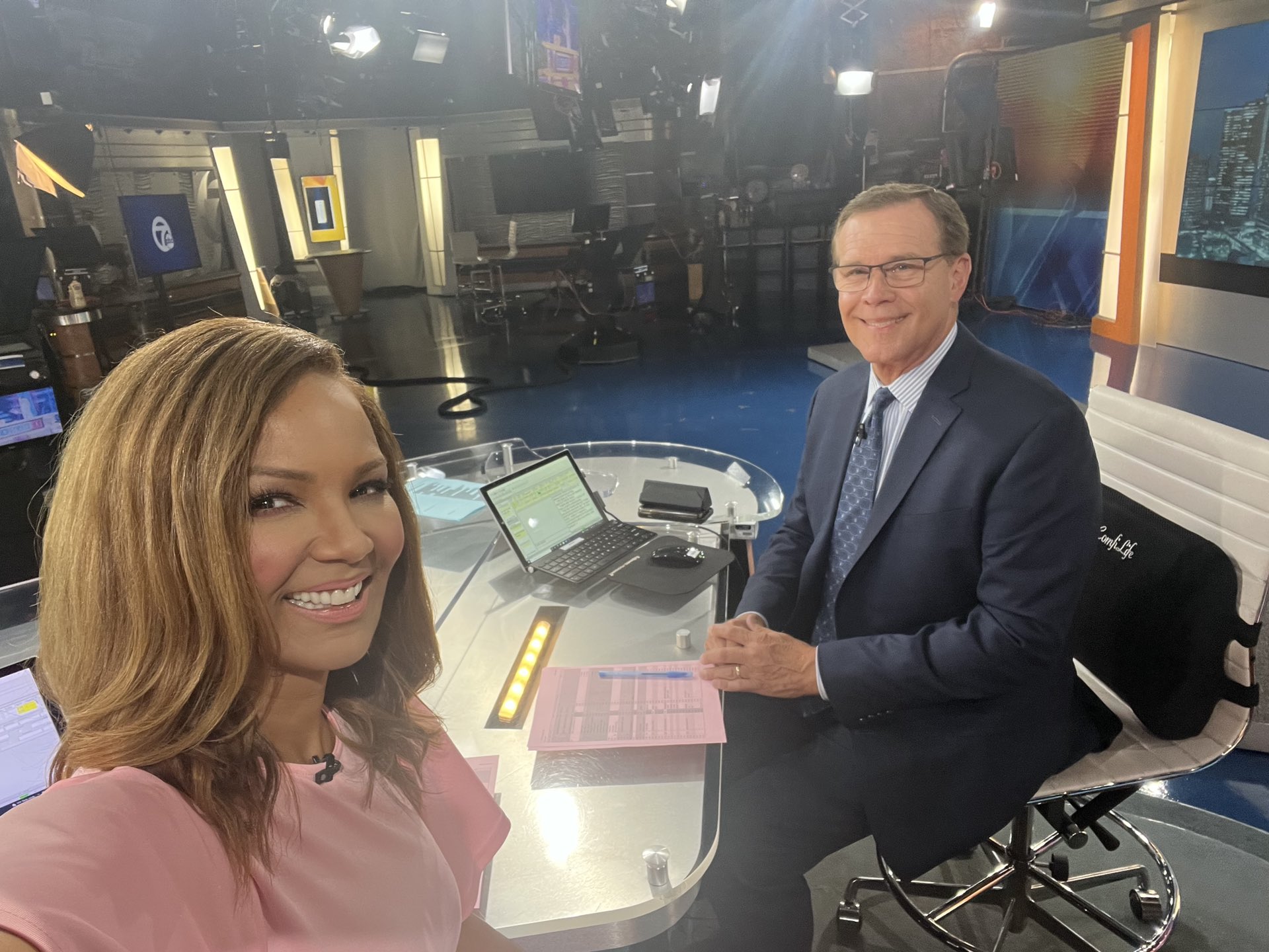 Carolyn Clifford On Twitter Watch Us Now On 7 Action News At 11pm News