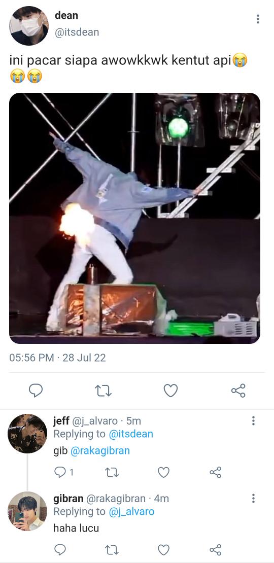 fey on Twitter: "waktu pensi https://t.co/opSE9gUEpi" / Twitter