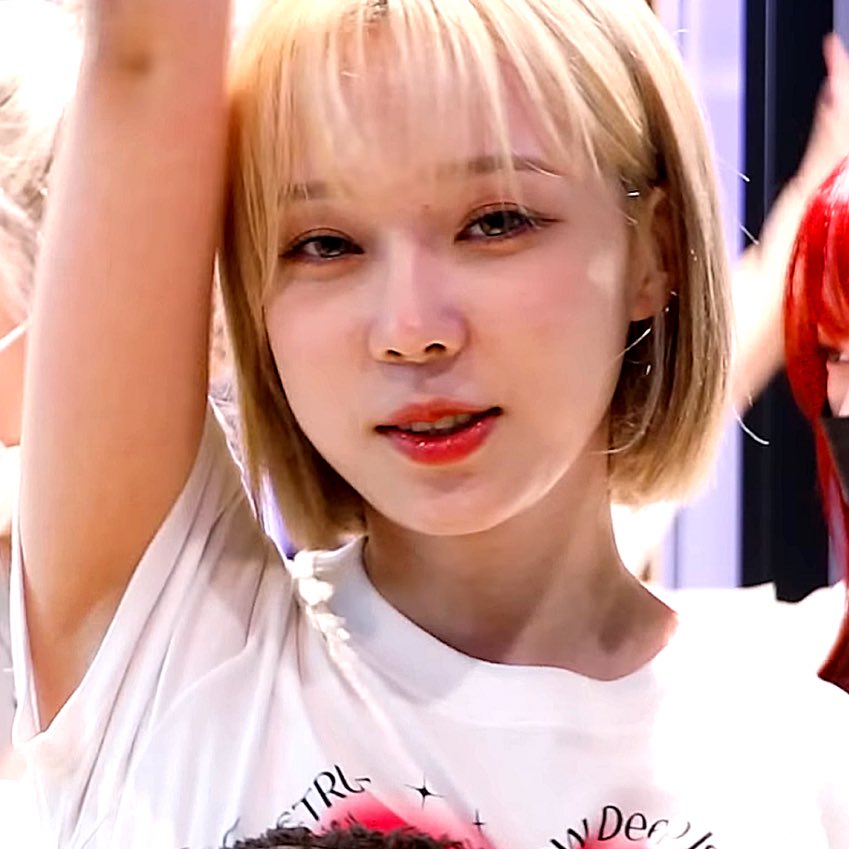 Winter - aespa 🇰🇷 𝘼𝙧𝙢𝙥𝙞𝙩 𝙂𝙖𝙡𝙡𝙚𝙧𝙮 💎 @armpit_gallery