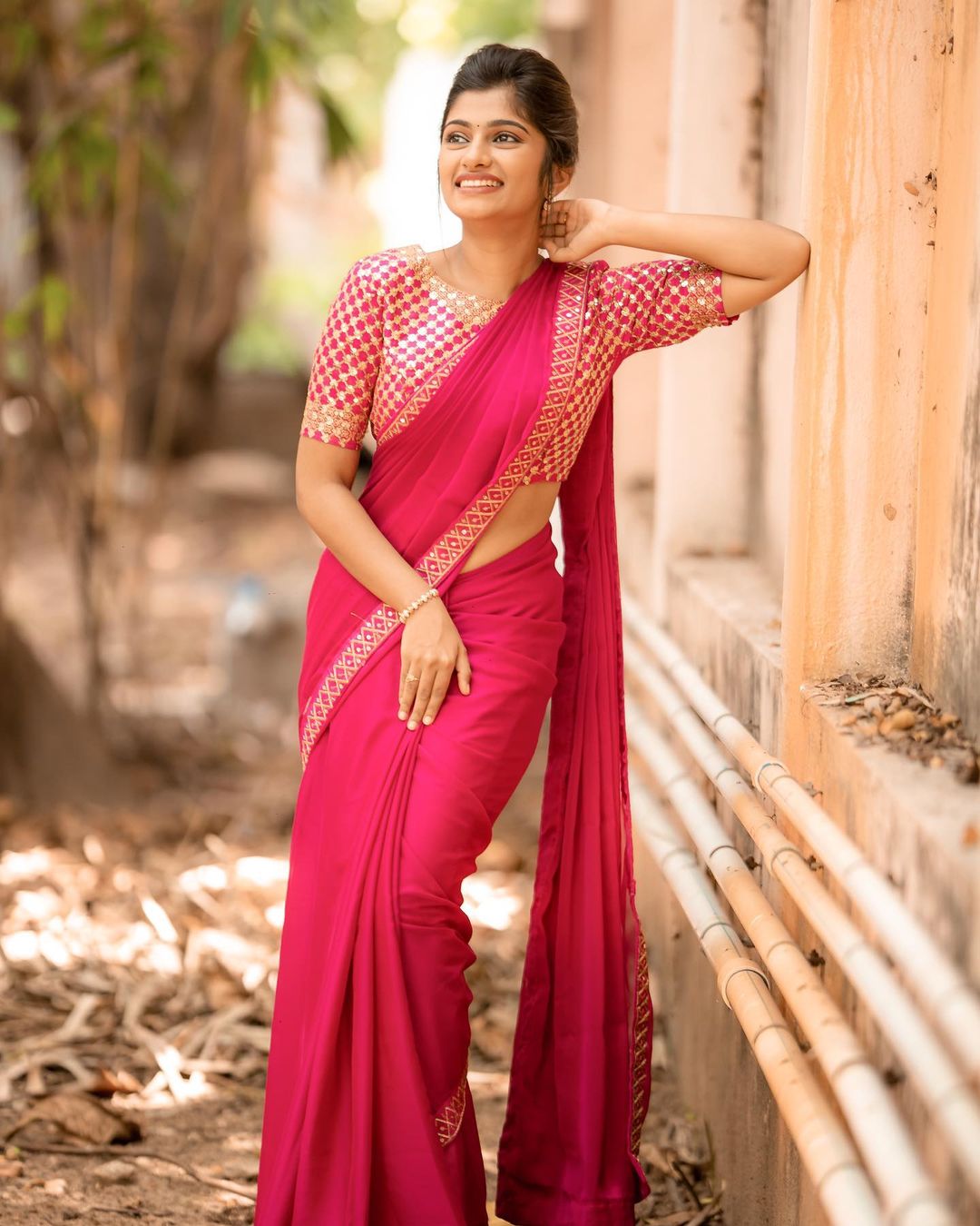 Only Heroines on Twitter: "Gorgeous #Archana @vj_archana_ 💗😍 https://t.co/PgzRu9Rgcs" / Twitter