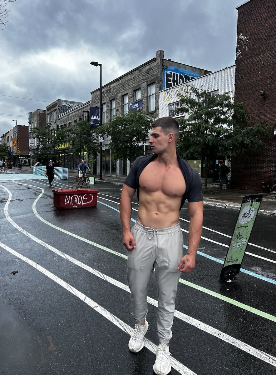 A List Of Malik Delgaty S Photographs And Videos Whotwi Graphical 77350 Hot Sex Picture