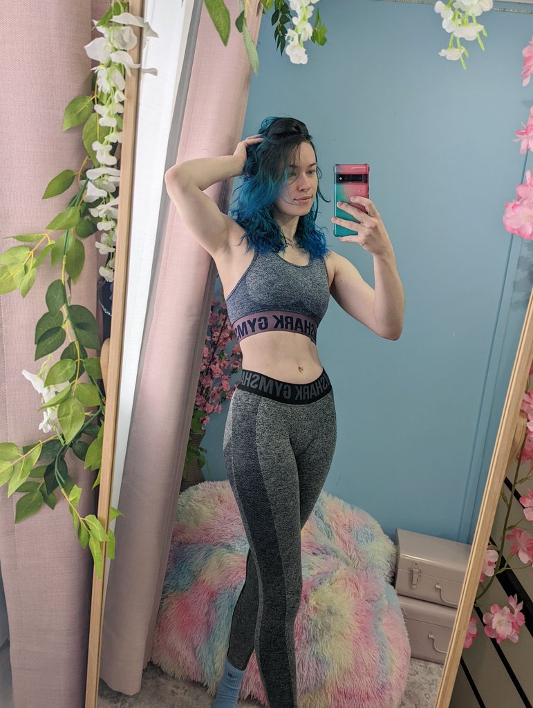 TW Pornstars - Nic The Pixie. Twitter. I haven't been able to exercise much while I have had a ...