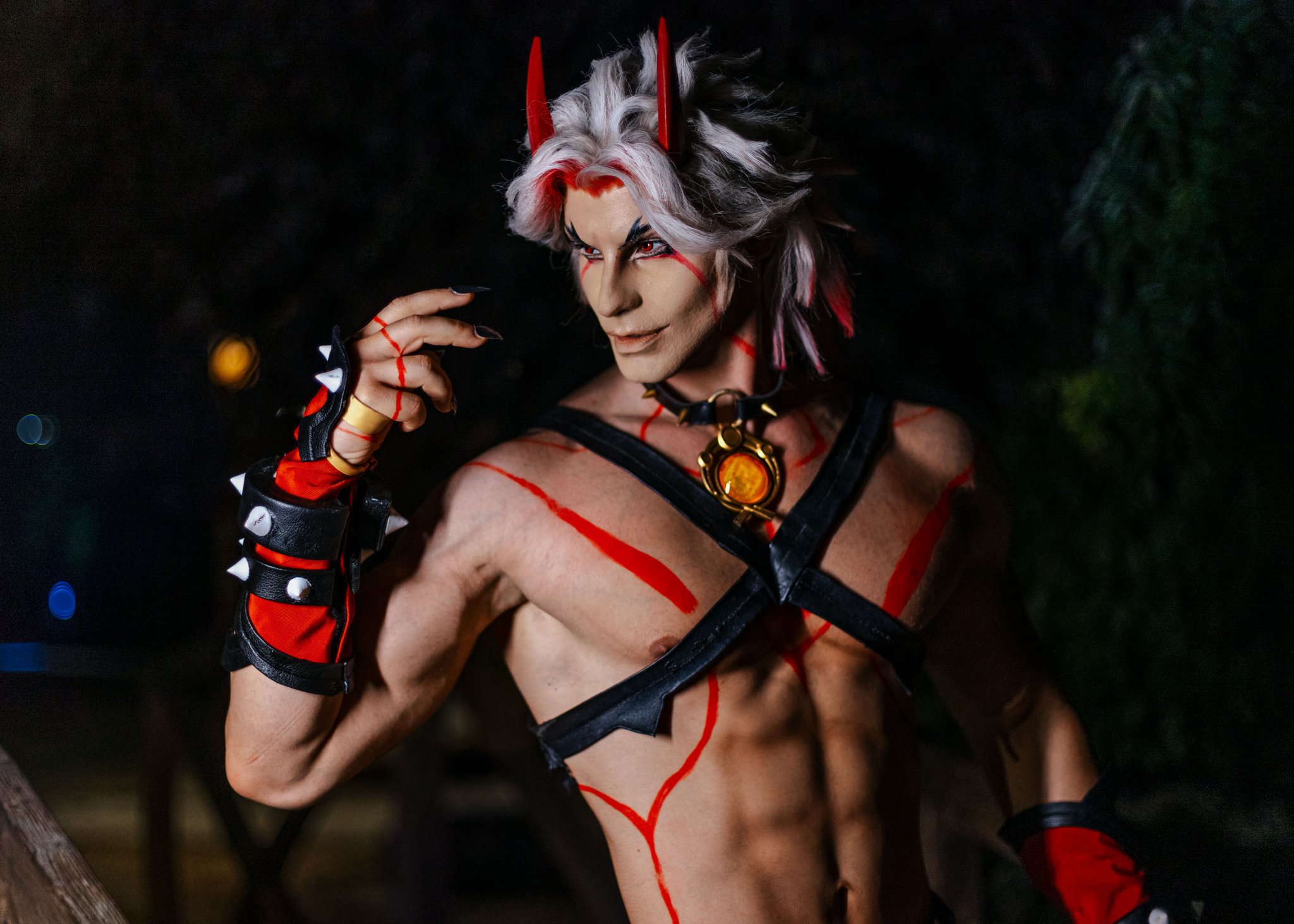 Taryn (Amon 😈) on Twitter: "Night Crimson Oni 👹 @GenshinImpact #IttoArataki #荒瀧一斗 #原神 #原神写真部 ...