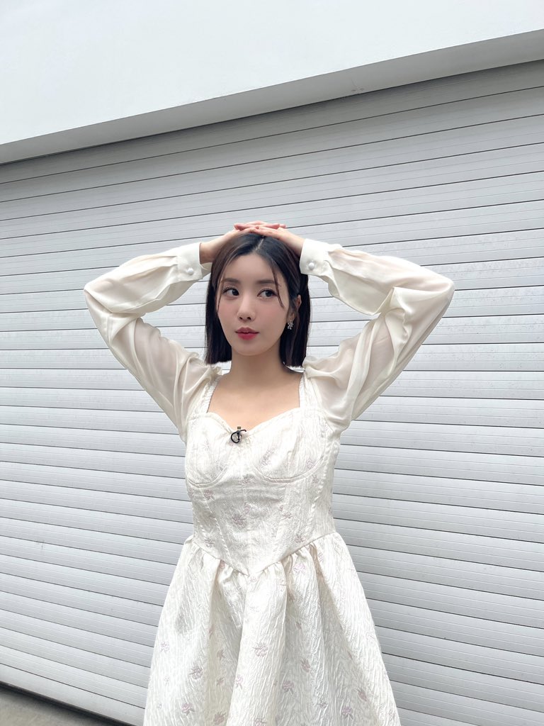 권은비 (KWON EUN BI) on Twitter: "[📺] #루비 여러분! 잠시 후 PM 8:30 KBS2 '#이별도리콜이되나요' #은비 가 출연합니다. 권은비 중독도 ...