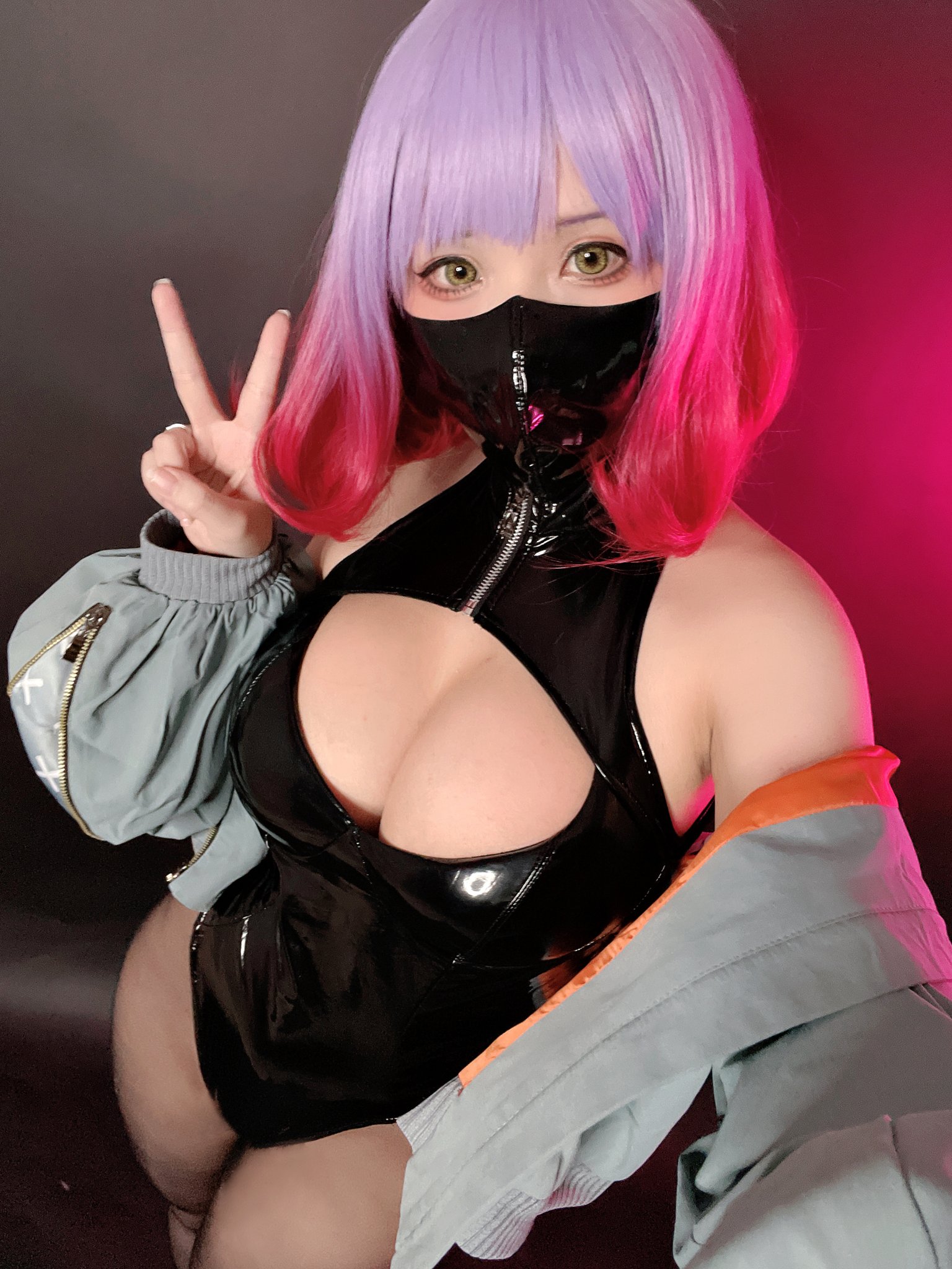 Hana Bunny on Twitter: "New month is here :"3 For this month patr0n: T1 - Mask Girl Luna T2 ...
