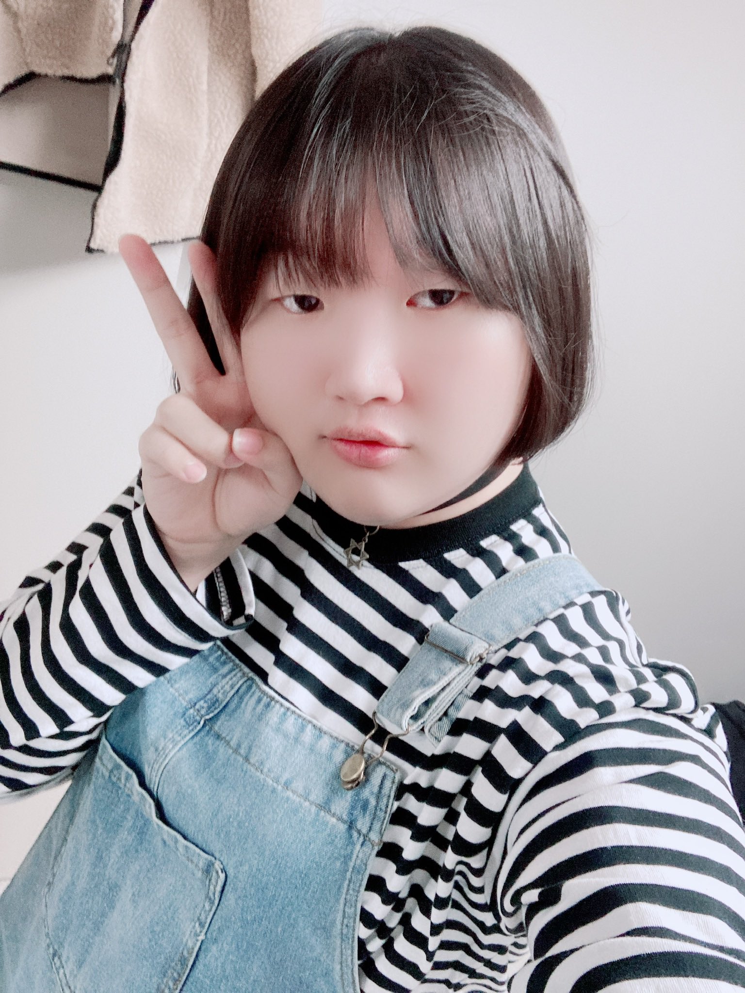 CD영하 on Twitter: "키힛-😆 🏻 #시디 #CD #여장 #오토코노코 https://t.co/DG1m1EREJu" / Twitter