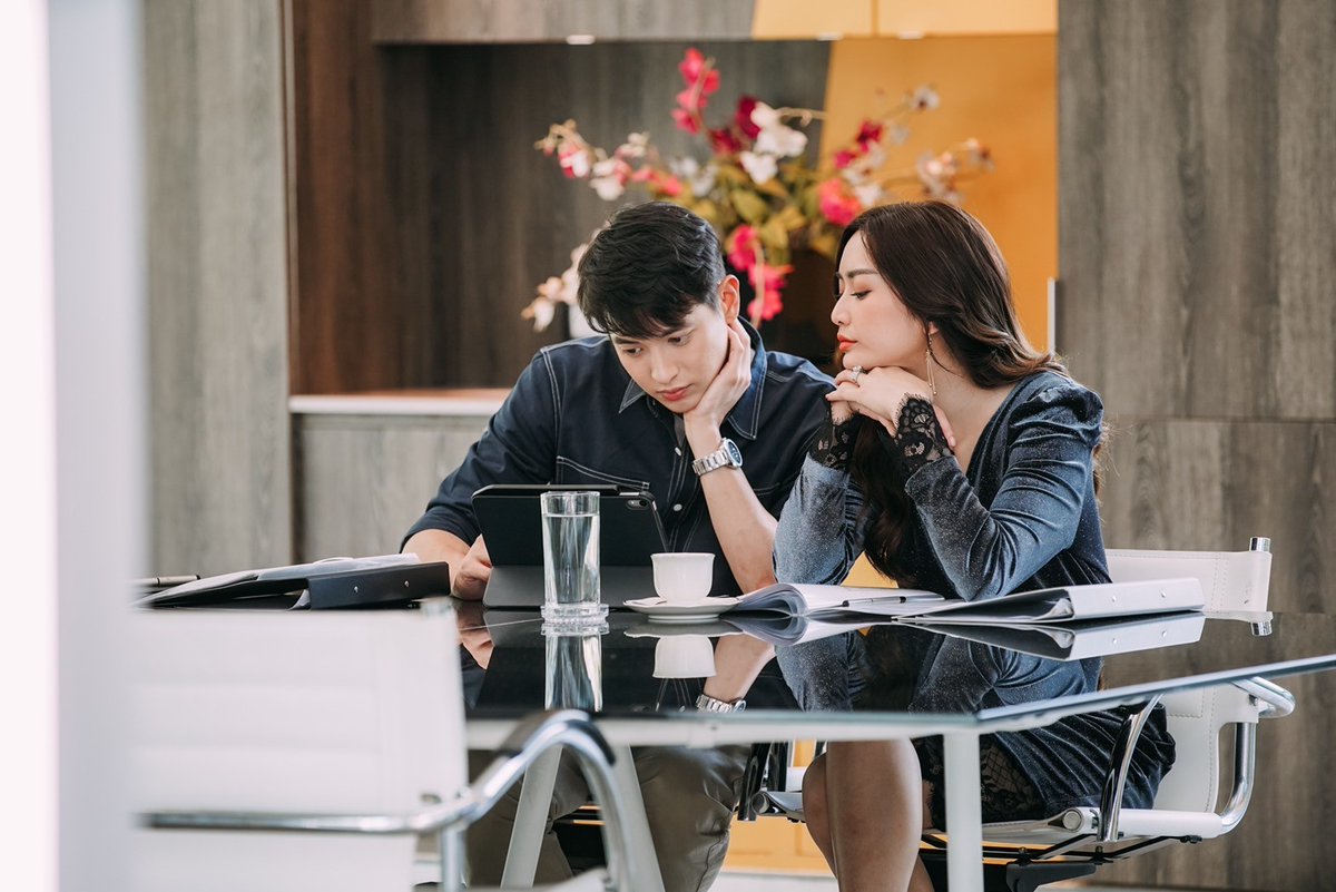 Ch3Thailand on Twitter: "🎬 #พิศวาสฆาตเกมส์ep10 เจ หึง! มีนา ได้โอกาสดึง โอม ร่วมทีม 🔗 https ...