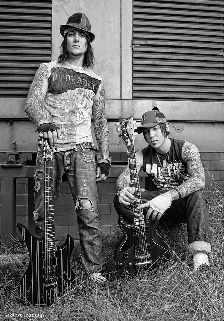 Zacky Vengeance And Synyster Gates Guitarists Zacky Vengeance L