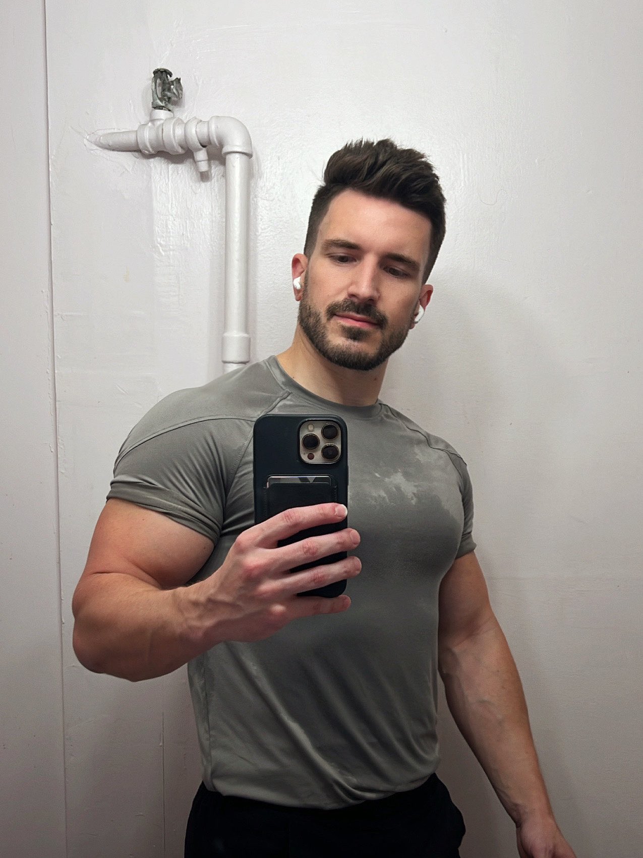 JustinPlus on Twitter: "my gym has no ac, and the heatwave has been no joke 🫠 https://t.co ...