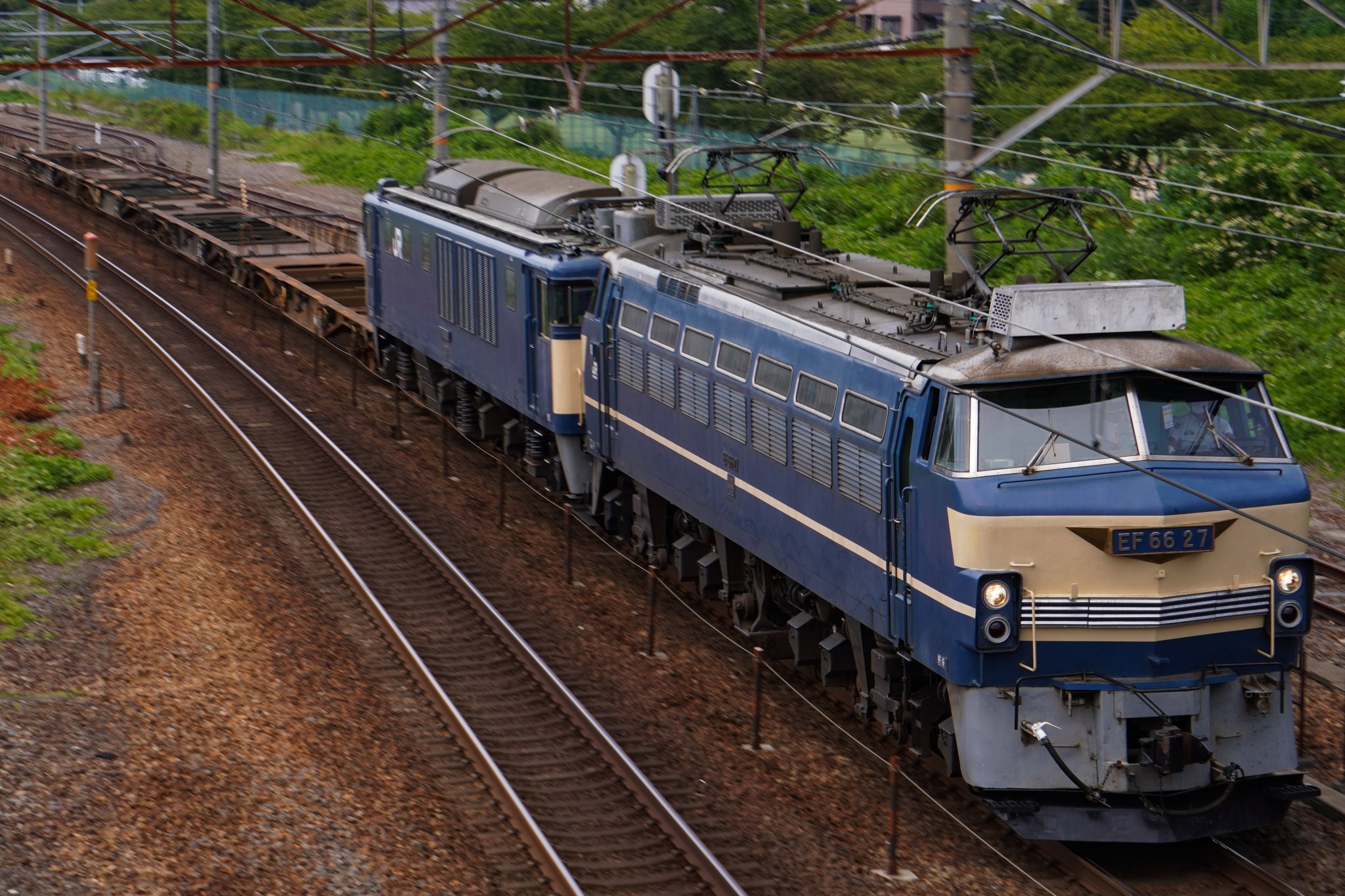 ロクヨン on Twitter: "8865レ ef66 27+ef64 1026＋コキ4B https://t.co/BaKvFGZKXp" / Twitter