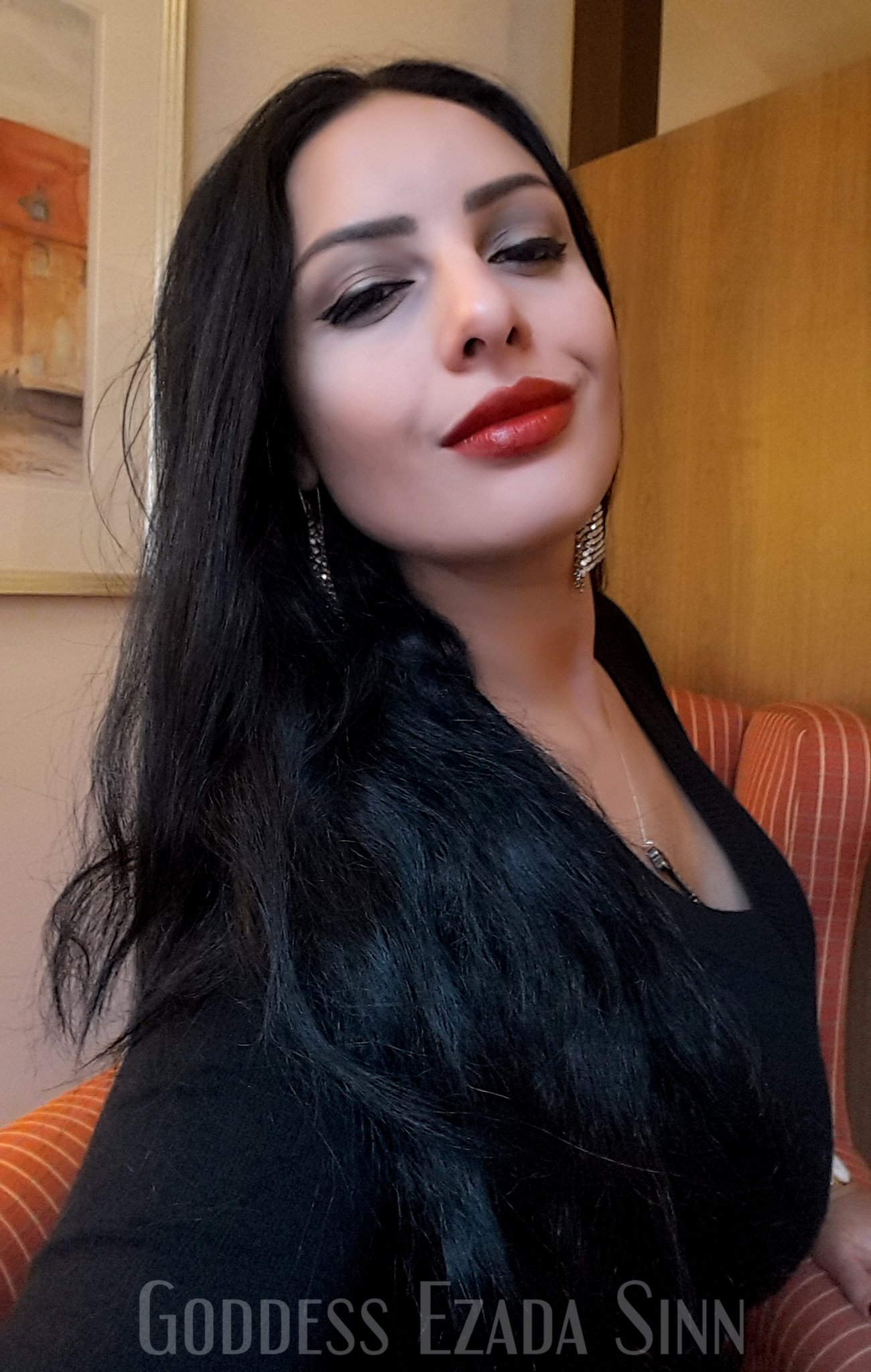 Tw Pornstars ♀️ The Matriarch Ezada Sinn ♀️ 🔞 Twitter Female