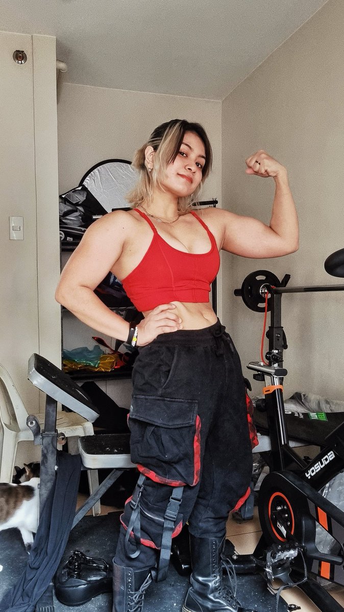 Female Muscle Fan💪 On Twitter Rt Nyaaaaati