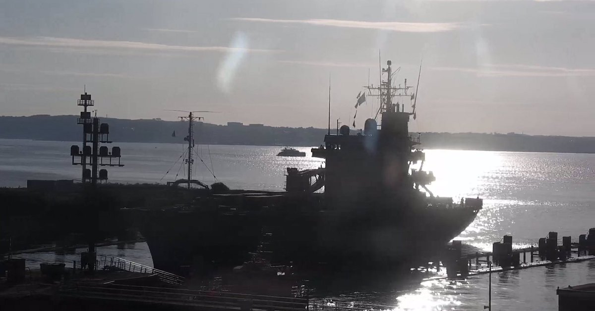 WarshipCam on Twitter: "German Navy Elbe-class tender FGS Mosel (A512) transiting the Kiel Canal ...