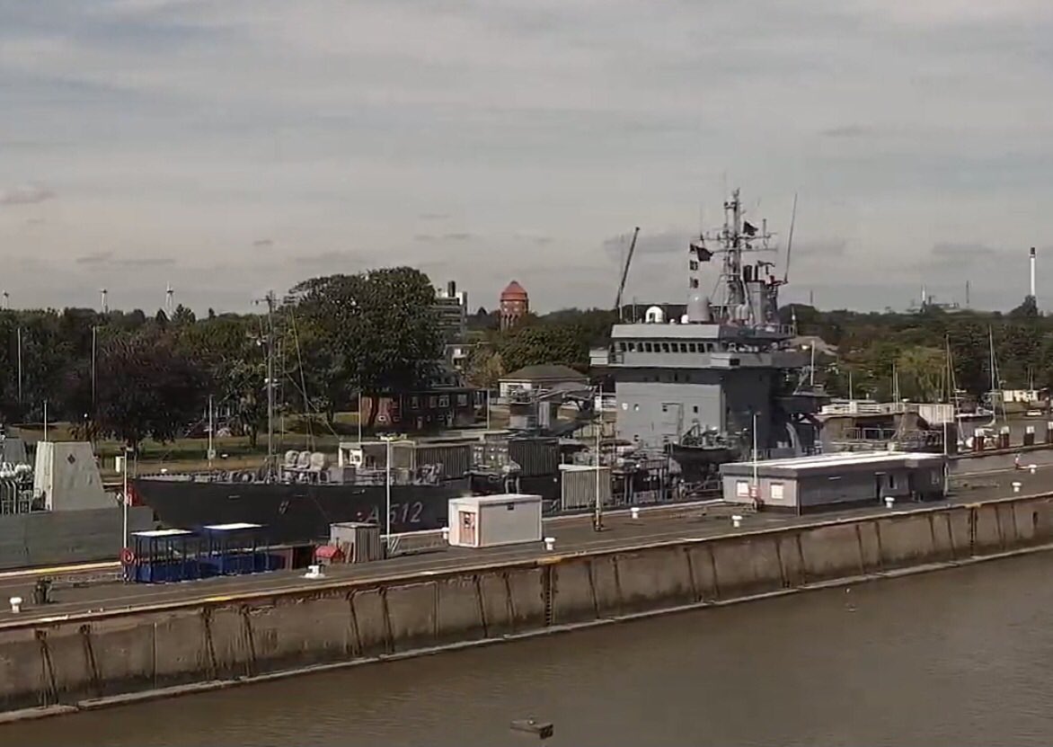 WarshipCam on Twitter: "German Navy Elbe-class tender FGS Mosel (A512) transiting the Kiel Canal ...