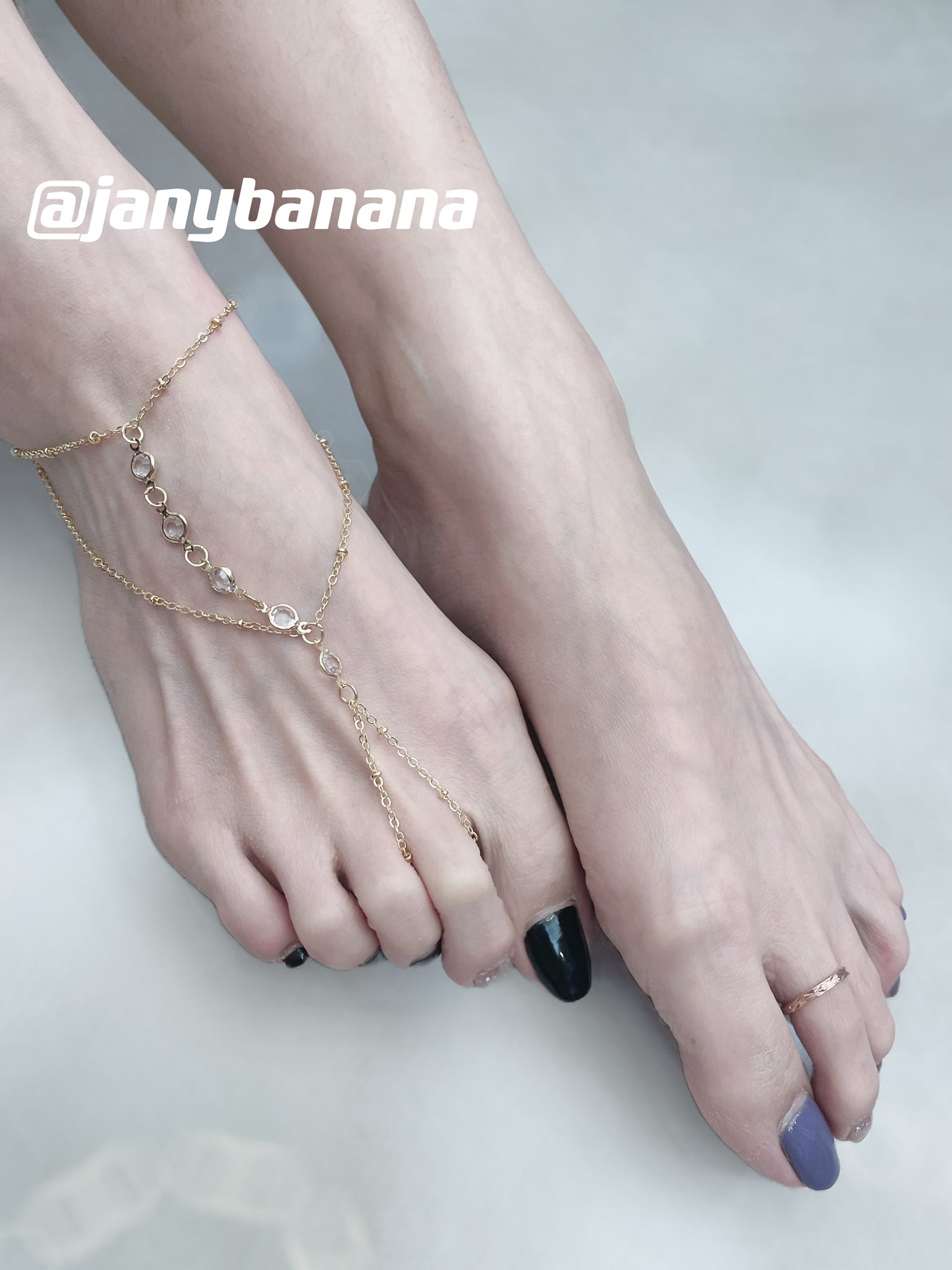 蕉蕉Banana on Twitter: "爱青筋还是爱趾甲！ @CPTOUGAO https://t.co/U8U1as3FUB" / Twitter