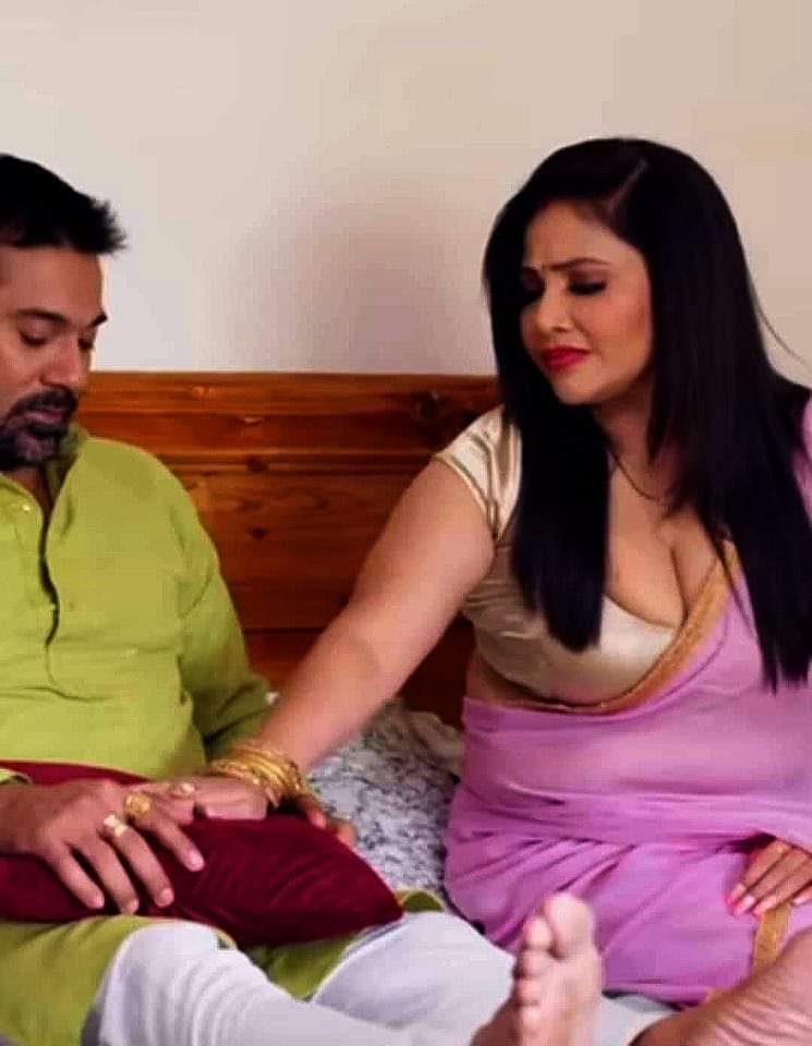 काव्यांजलि कामरश भरी बाते 💅 On Twitter एक बार करने के बाद थक कर सो