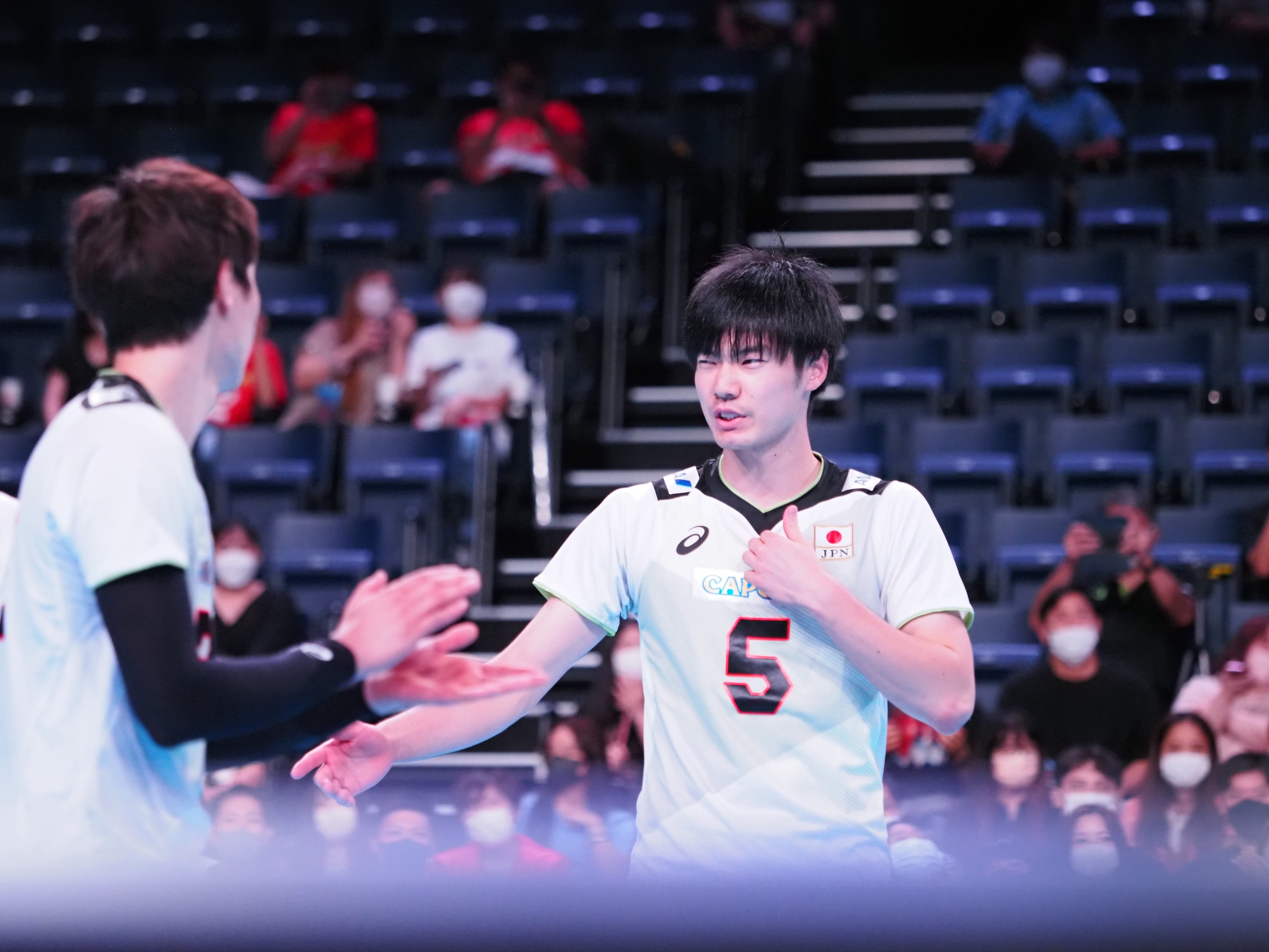 KOYORI🍵🐾 on Twitter: "いやボール当てたこと… 今さら謝られても… #沖縄紅白戦 #龍神NIPPON #大塚達宣 選手 #髙橋藍 選手 #たつらん https://t.co ...