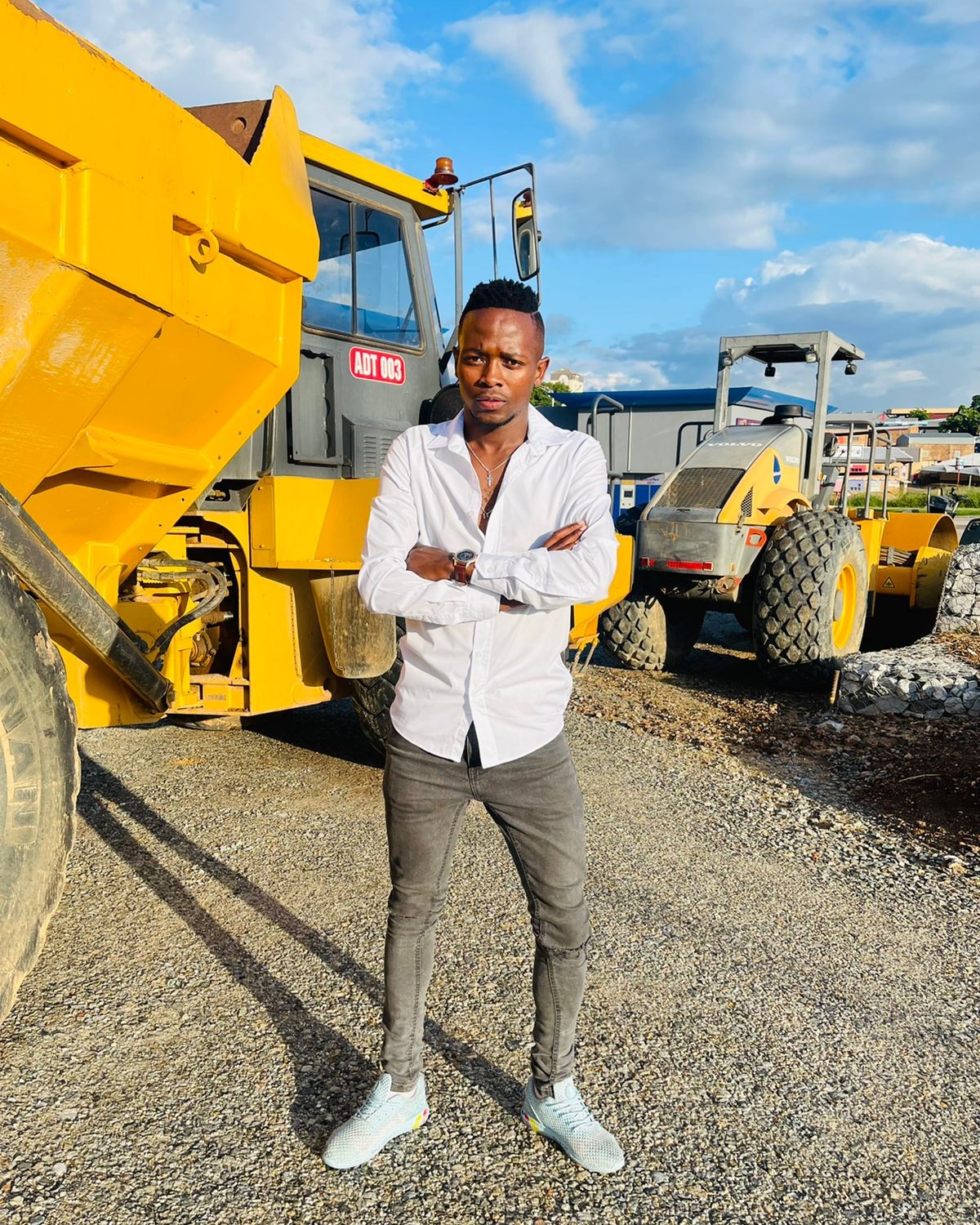 Paul_M on Twitter: "Let's talk about construction 🚧 boys after work 🤍 https://t.co/Q5uLYoCkNS ...