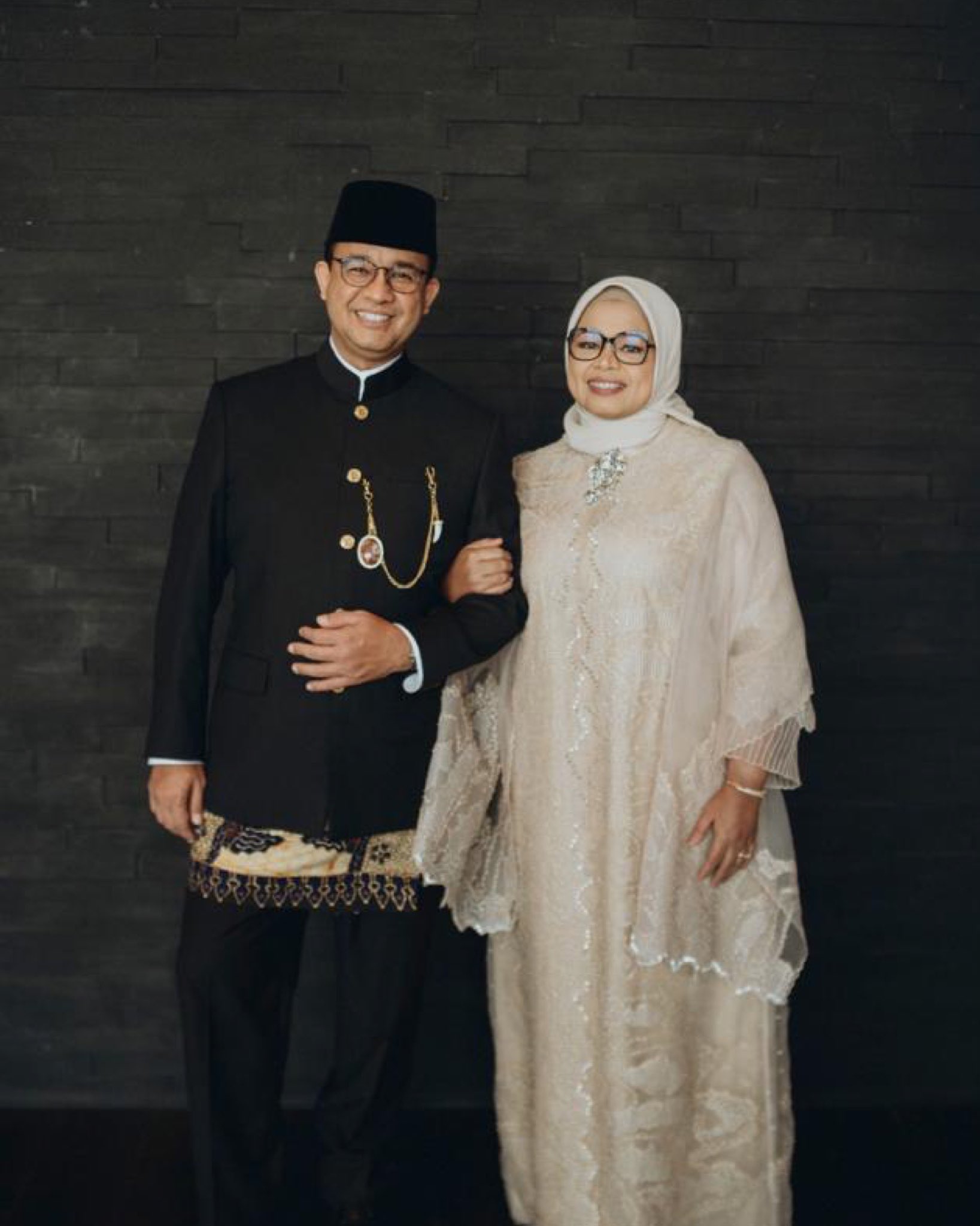 Anies Rasyid Baswedan on Twitter: "Terima kasih Fery, terima kasih buat semua keindahan dalam ...