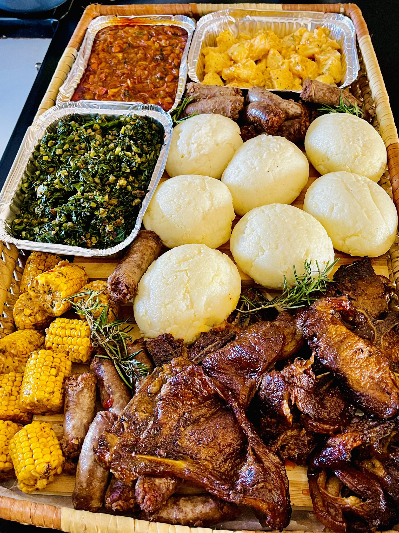 African wedding food menu | Beachweddingtips.com