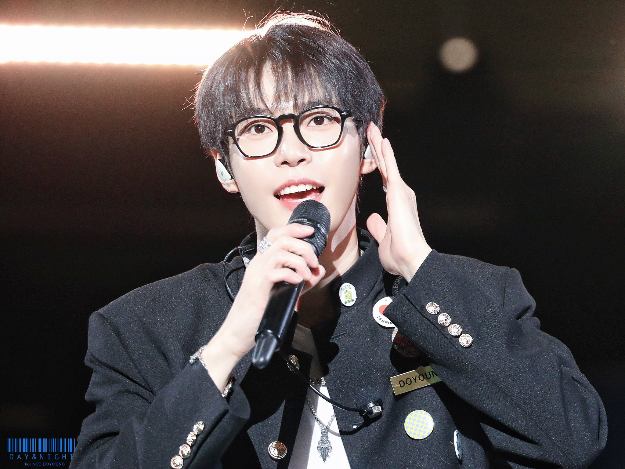 🌗 on Twitter: "220803 HQ* #도영 #DOYOUNG #ドヨン #NCT127 https://t.co/R8Z7roXack" / Twitter