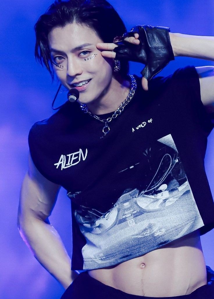 Legendary Kpop Abs ♂️ on Twitter: "1481. Minhyuk (HUTA) / BTOB https://t.co/j5ctxpcuP0" / Twitter