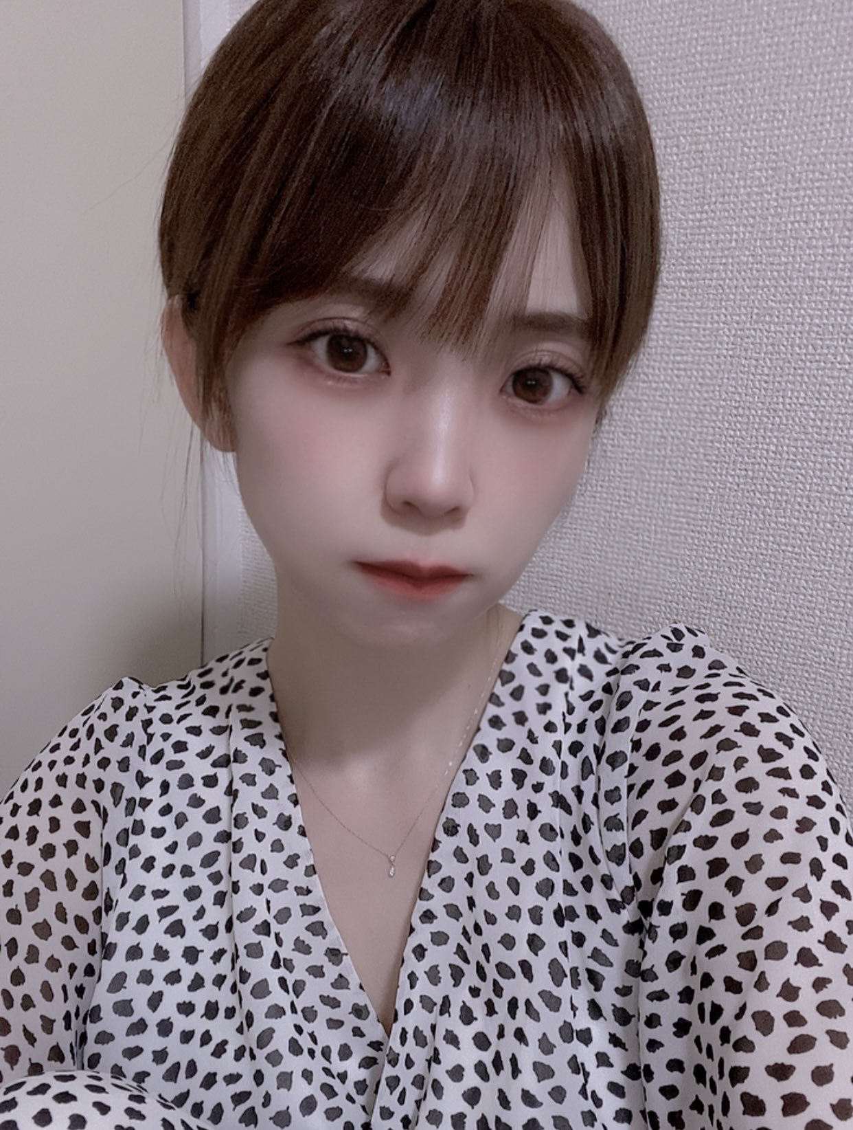秋山依里1224 誕生祭🎂1223～役者100人展 On Twitter 1ヶ月ぶりの自撮り（撮り方忘れた） T 5164