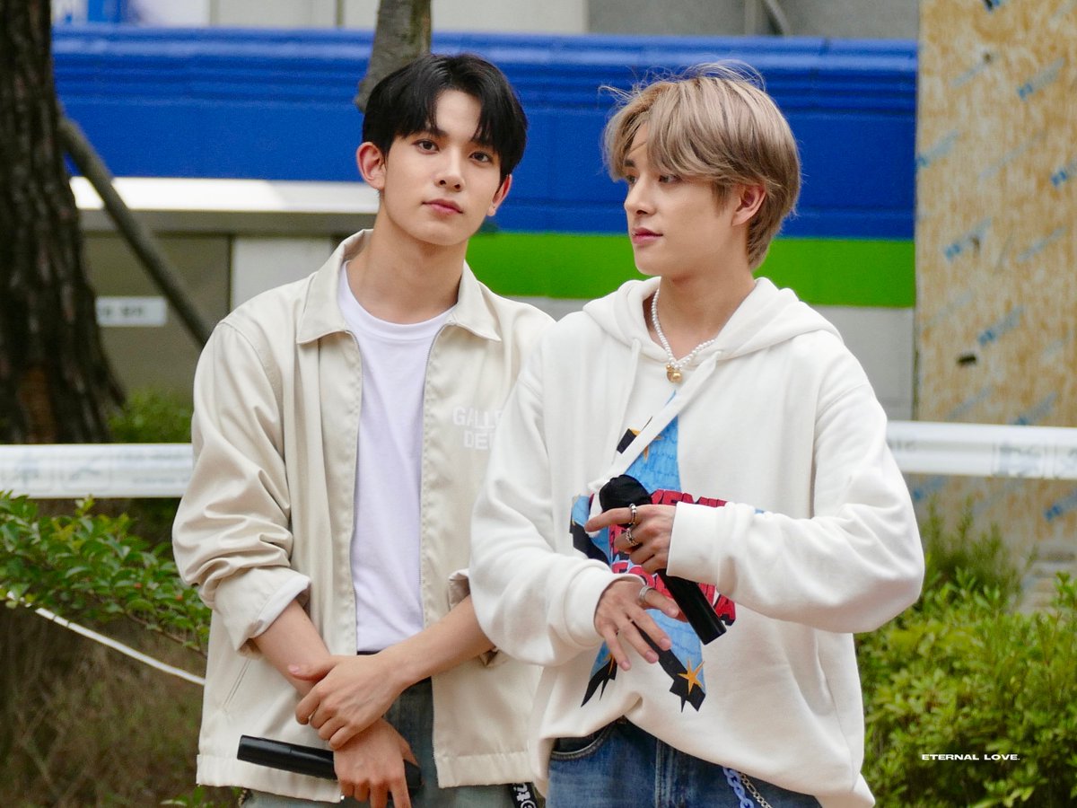 HEEJAKE AUs / Twitter