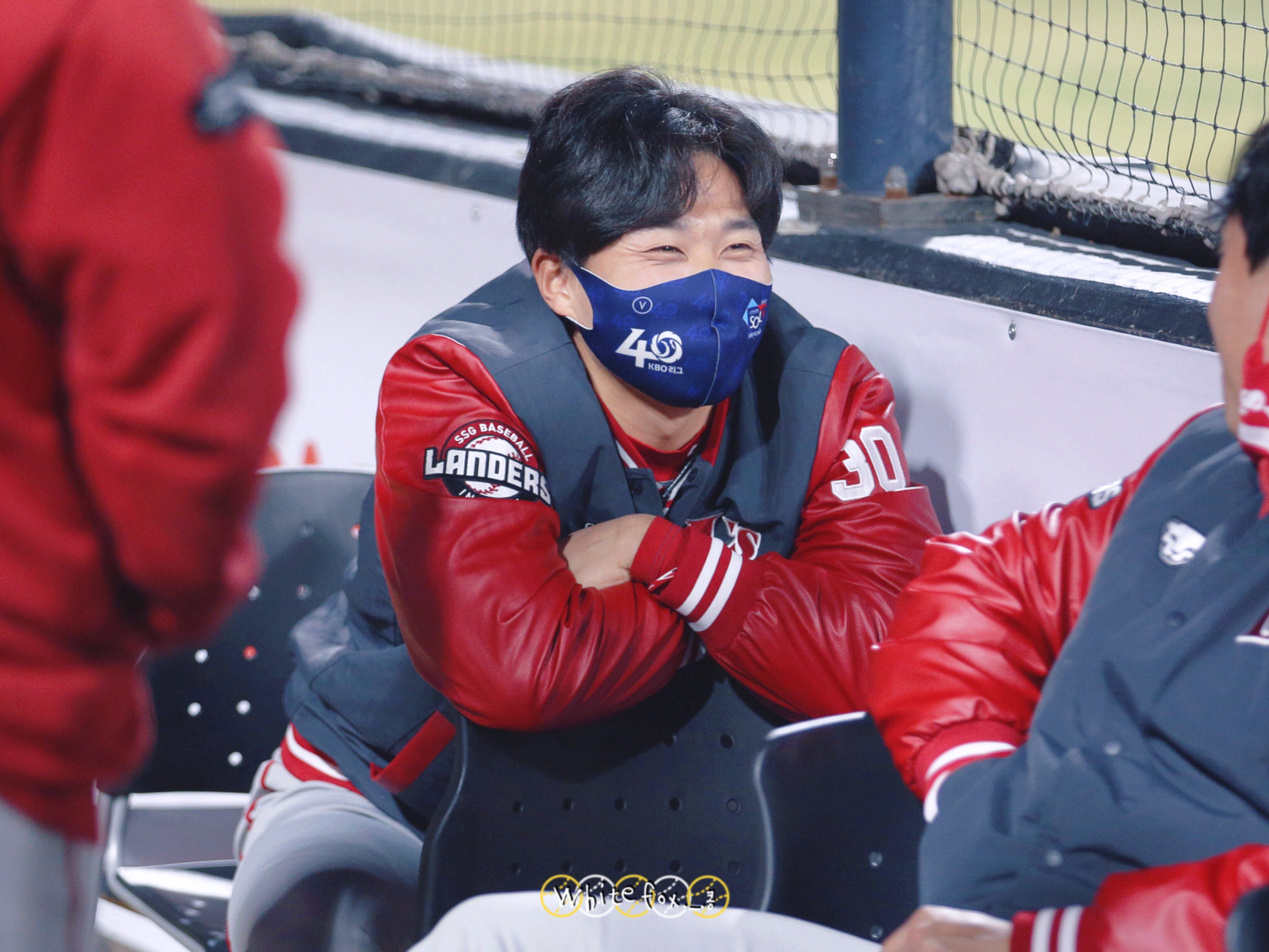 화폭 (@kbo_whitefox) / Twitter