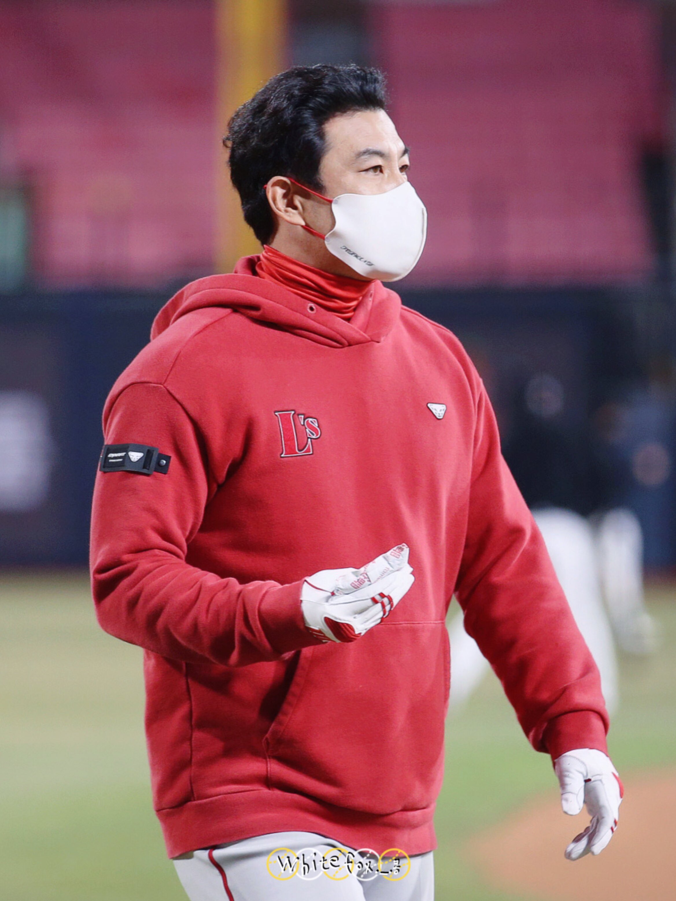 화폭 (@kbo_whitefox) / Twitter