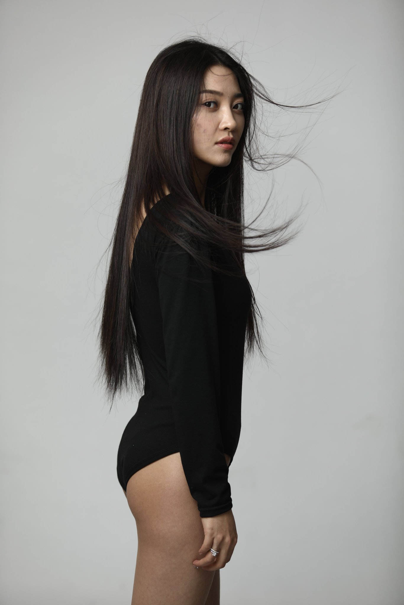 女星生图天地 on Twitter: "L02 女星 逯恣祯，代表作 幻城 前行着，多套服饰造型拍摄，大胆至极，下面没修剪就上阵，极品素材。分类L 自取https://t.co ...