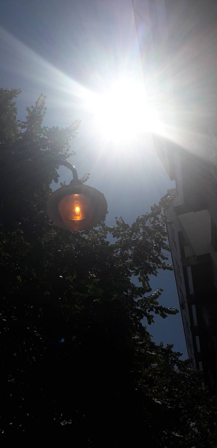 Поречанец On Twitter Еве заш во Скопје е увек најтопло R0vbrh3cvb Twitter