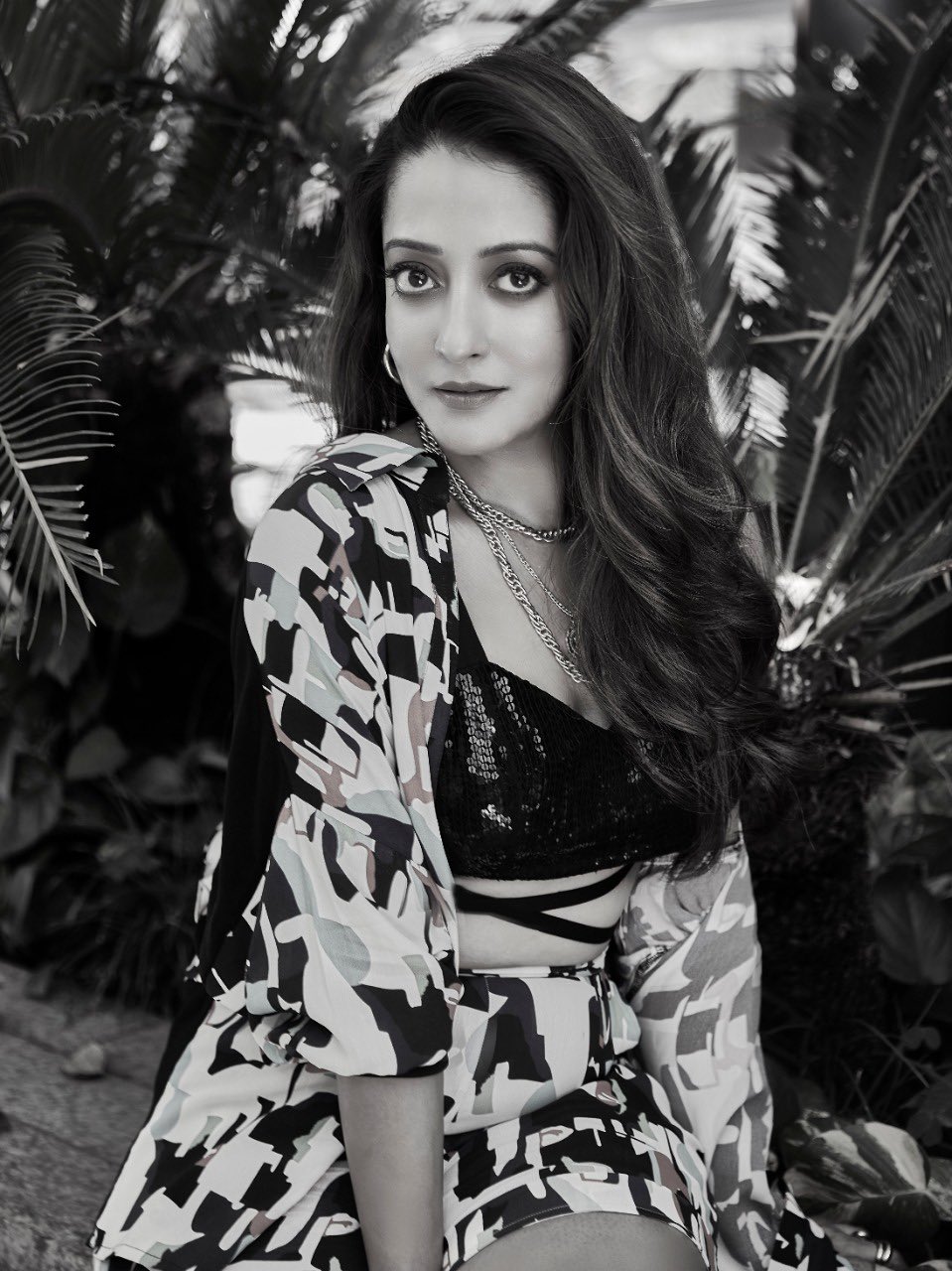 raima sen on Twitter: "Night https://t.co/FQWqhORtvW" / Twitter