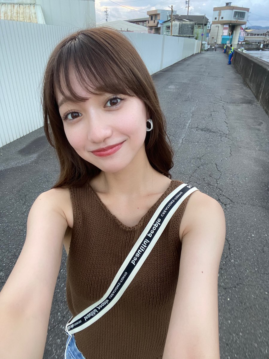 チコ on Twitter: "RT @aoyama22_miss1: おはようございます☀ また暑くなってきてしまいました、、、💦 それでも暑さに負けないように、頑張ります！🥰 皆さんも体調 ...