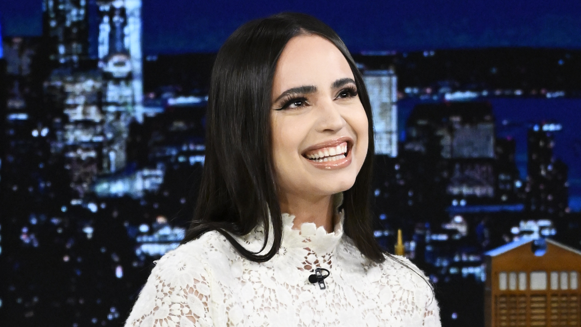 The Tonight Show on Twitter: "ICYMI: @SofiaCarson performs her hit song “Come Back Home” # ...