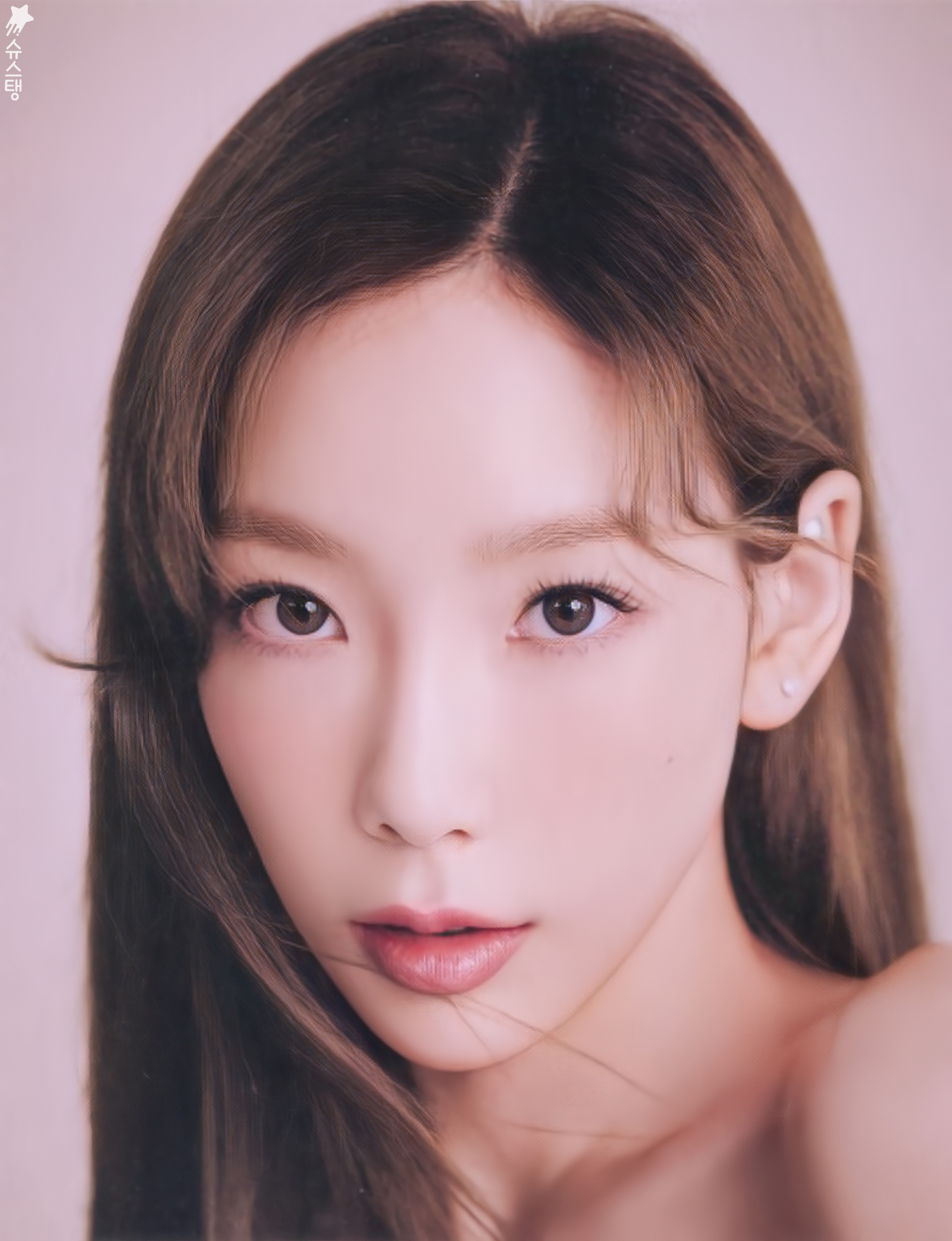 슈스탱 on Twitter: "Girls' Generation 'FOREVER 1' DELUXE Ver. Taeyeon scan #3 #태연 #Taeyeon https ...