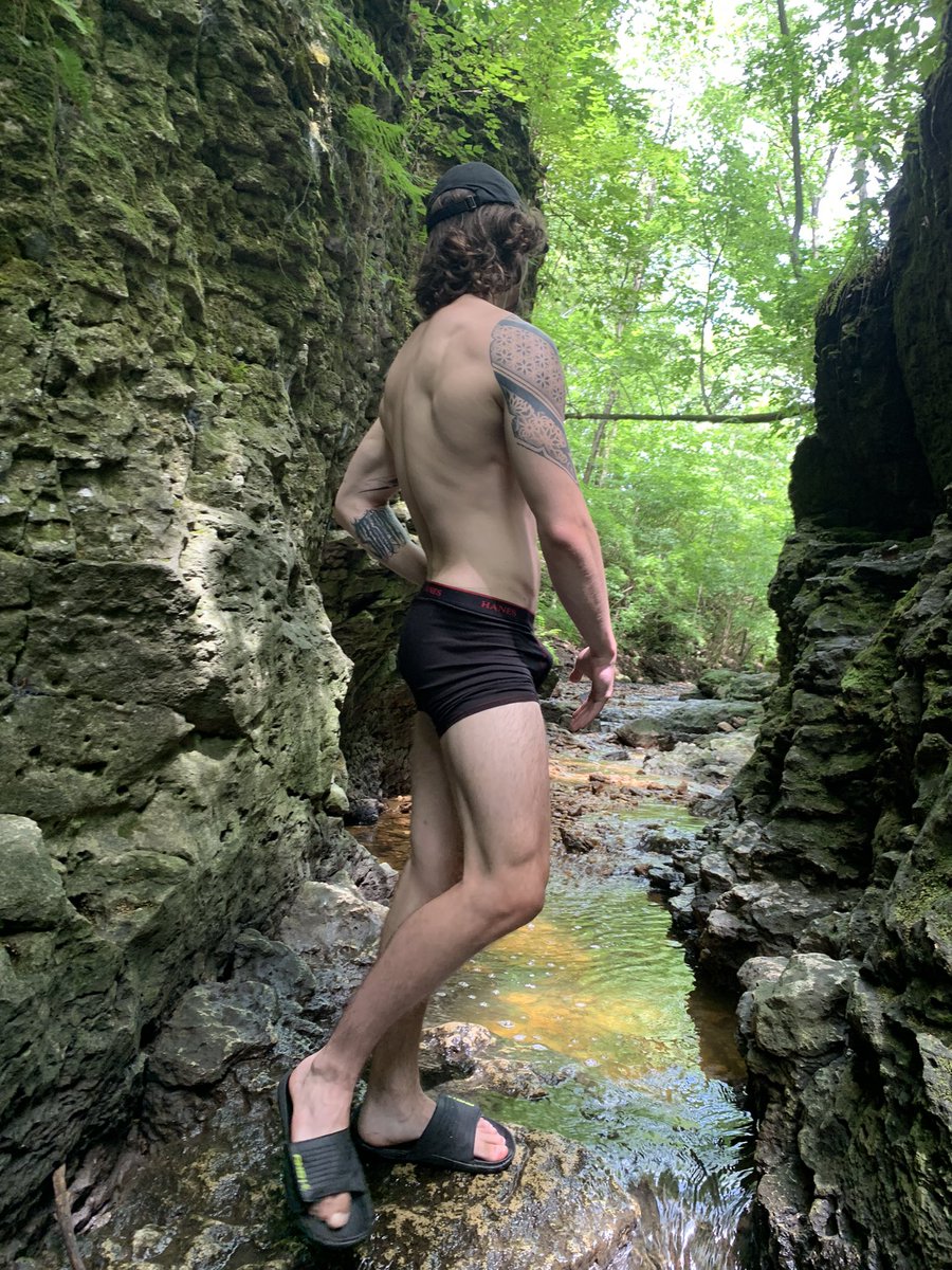 switchy on Twitter: "Call me nature daddy 😉 https://onlyfans.com/hotswitchy"