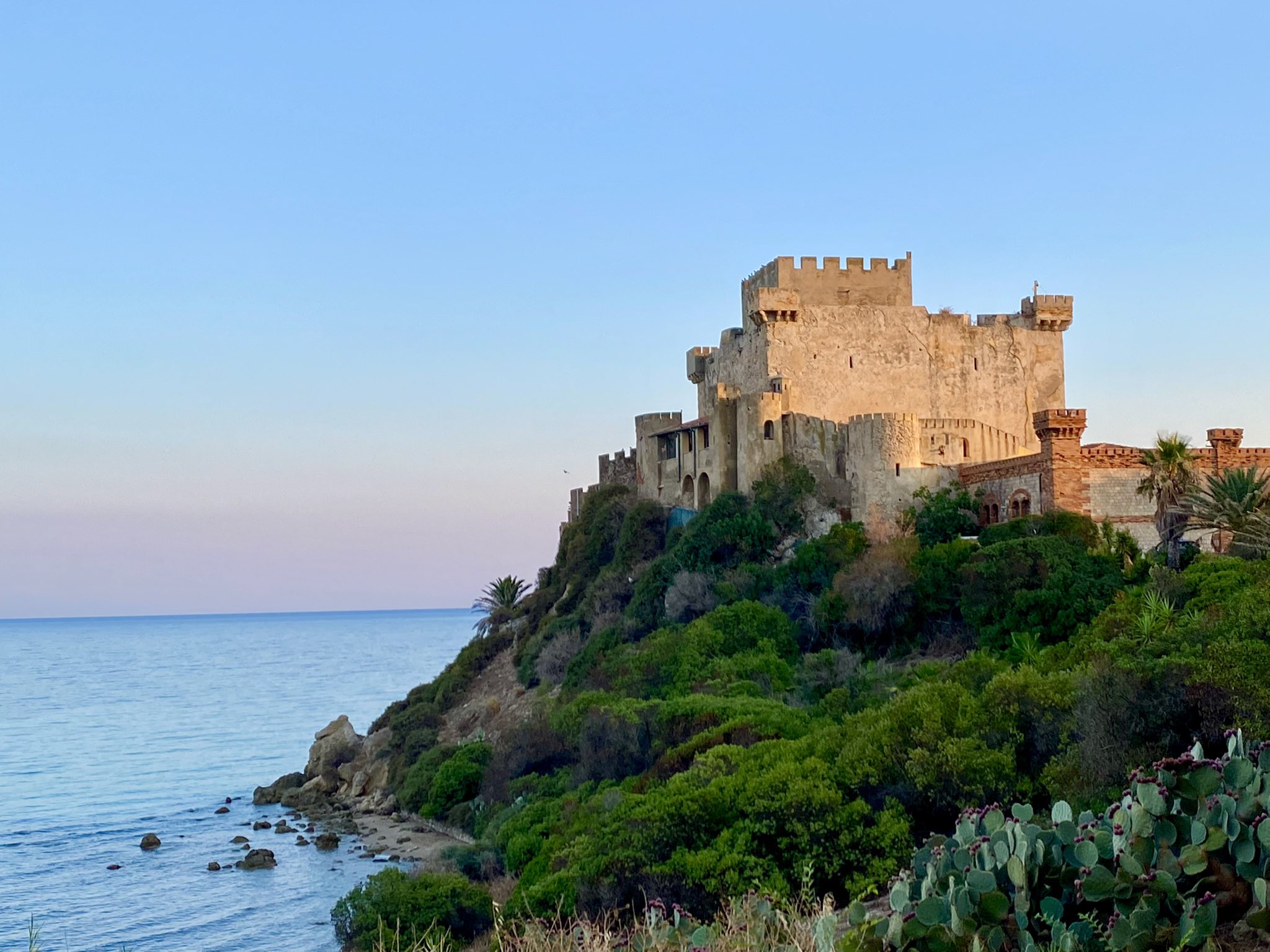 Castillo Falconara Sicilia The Castle Of Falconara